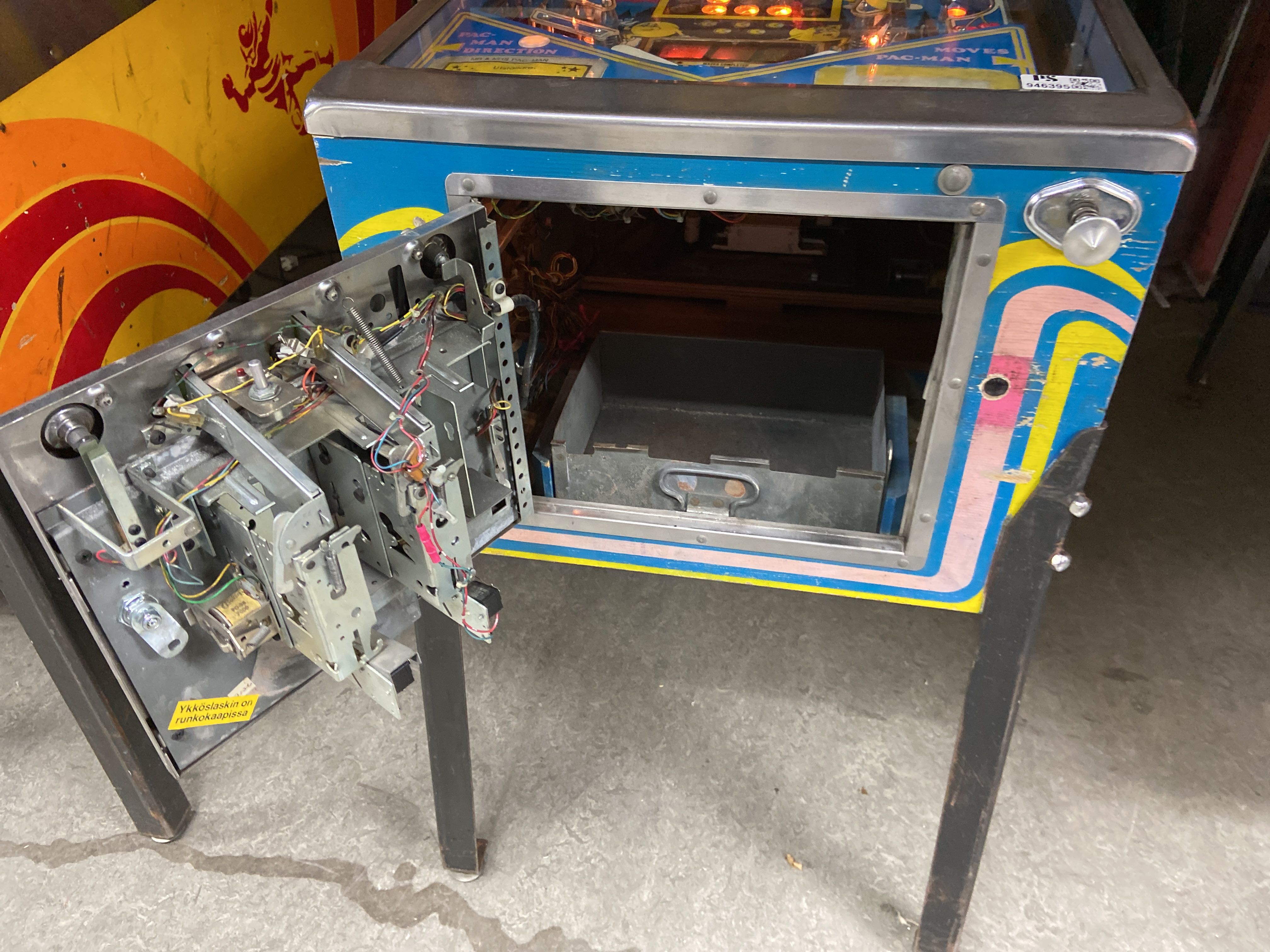 Pinball game Pac Man - PS Auction - We value the future - Largest in ...