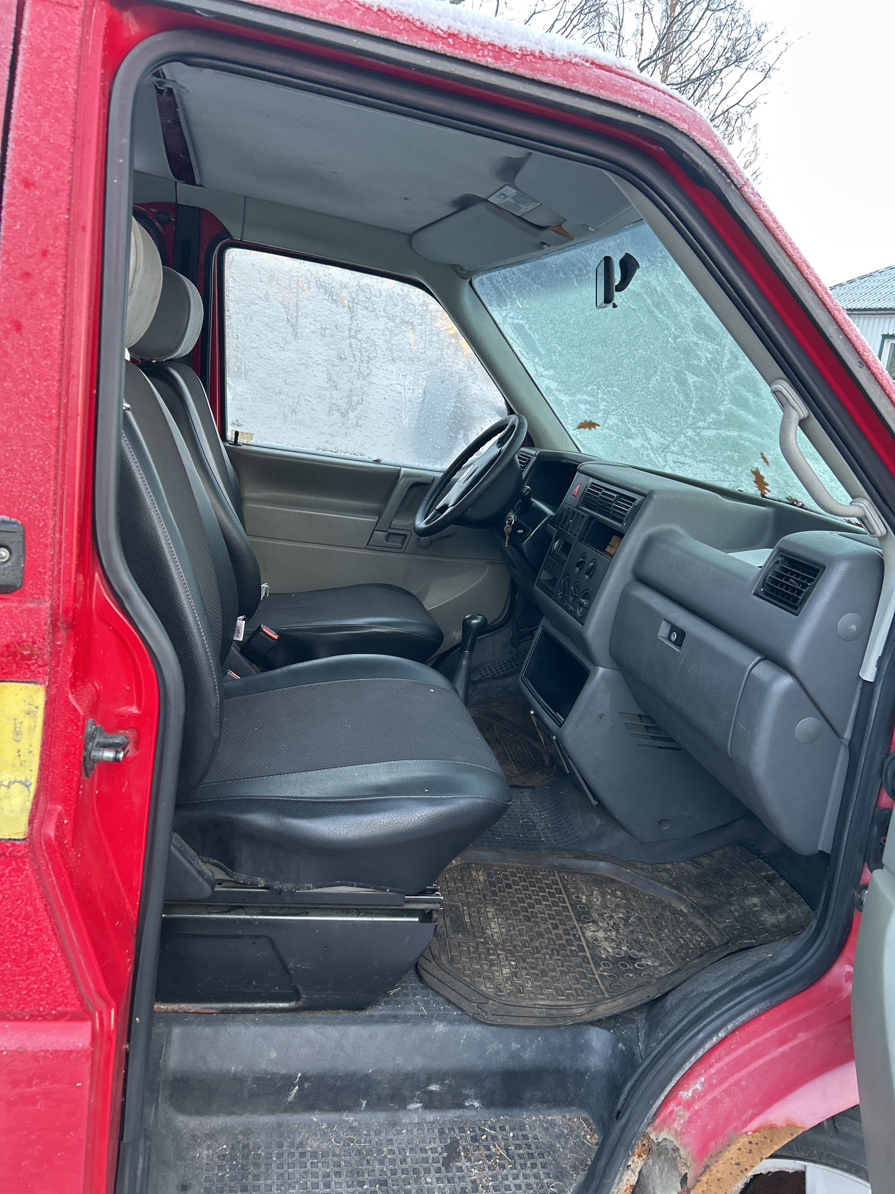 Volkswagen Transporter Chassi Double Cab 2.8t 2.5 TDI Syncro, 102hk ...