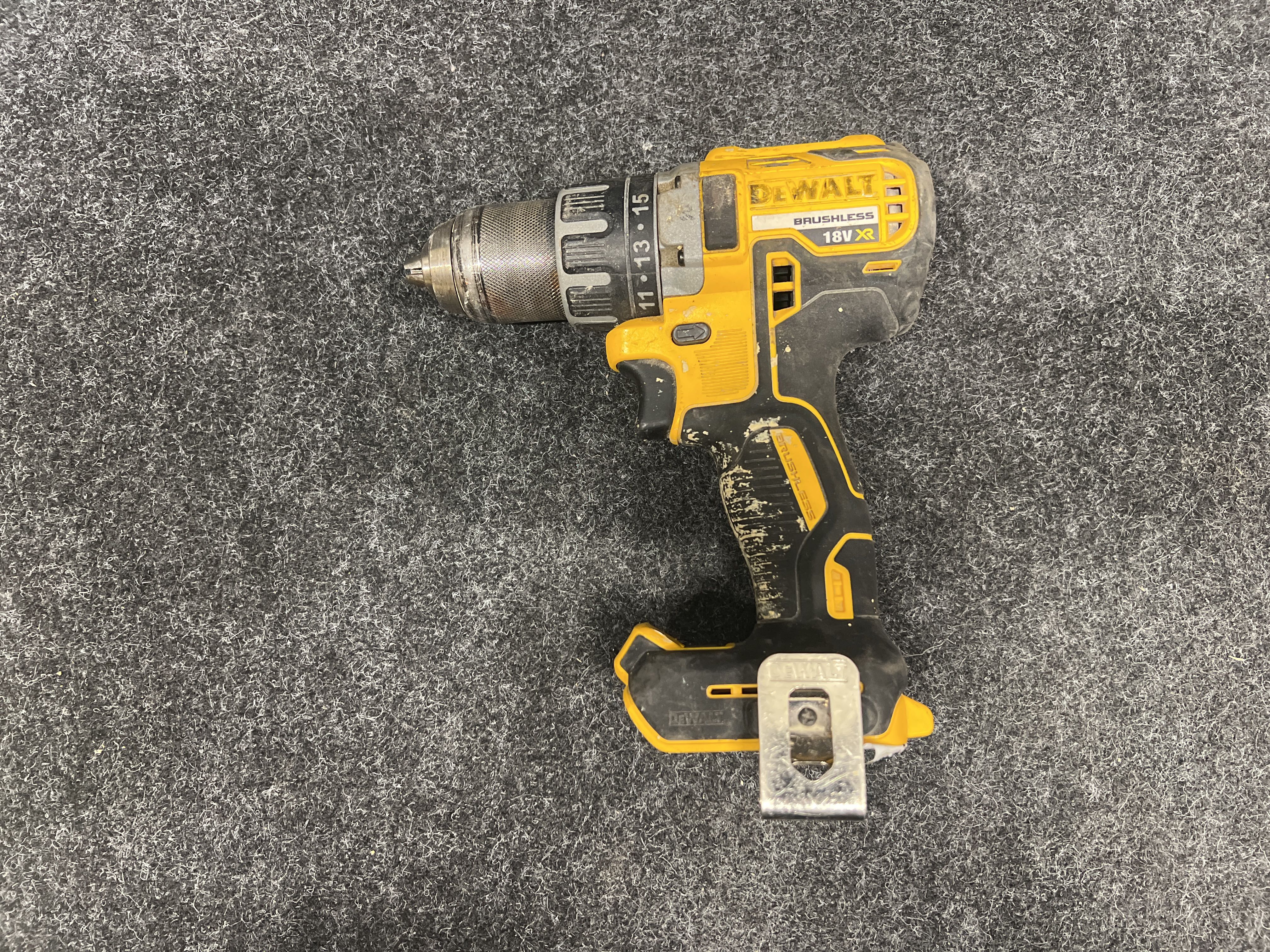 Skruvdragare DeWalt DCD791 - Auktioner online - Nätauktioner ...