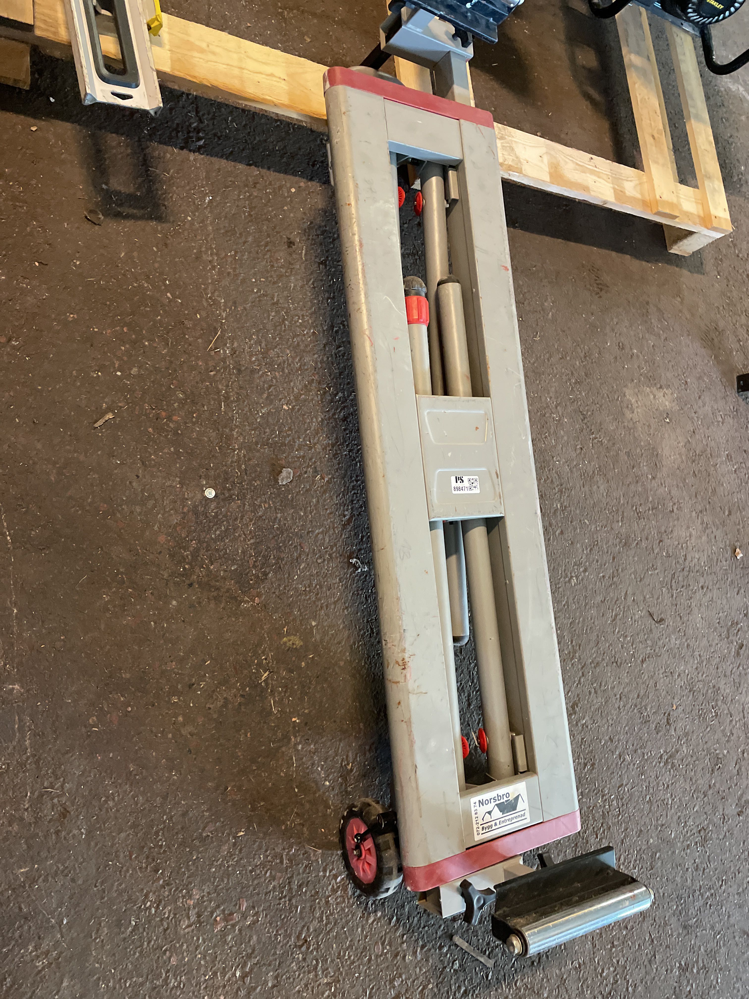 Milwaukee saw bench MSL 3000 - PS Auction - We value the future - Largest in net auctions