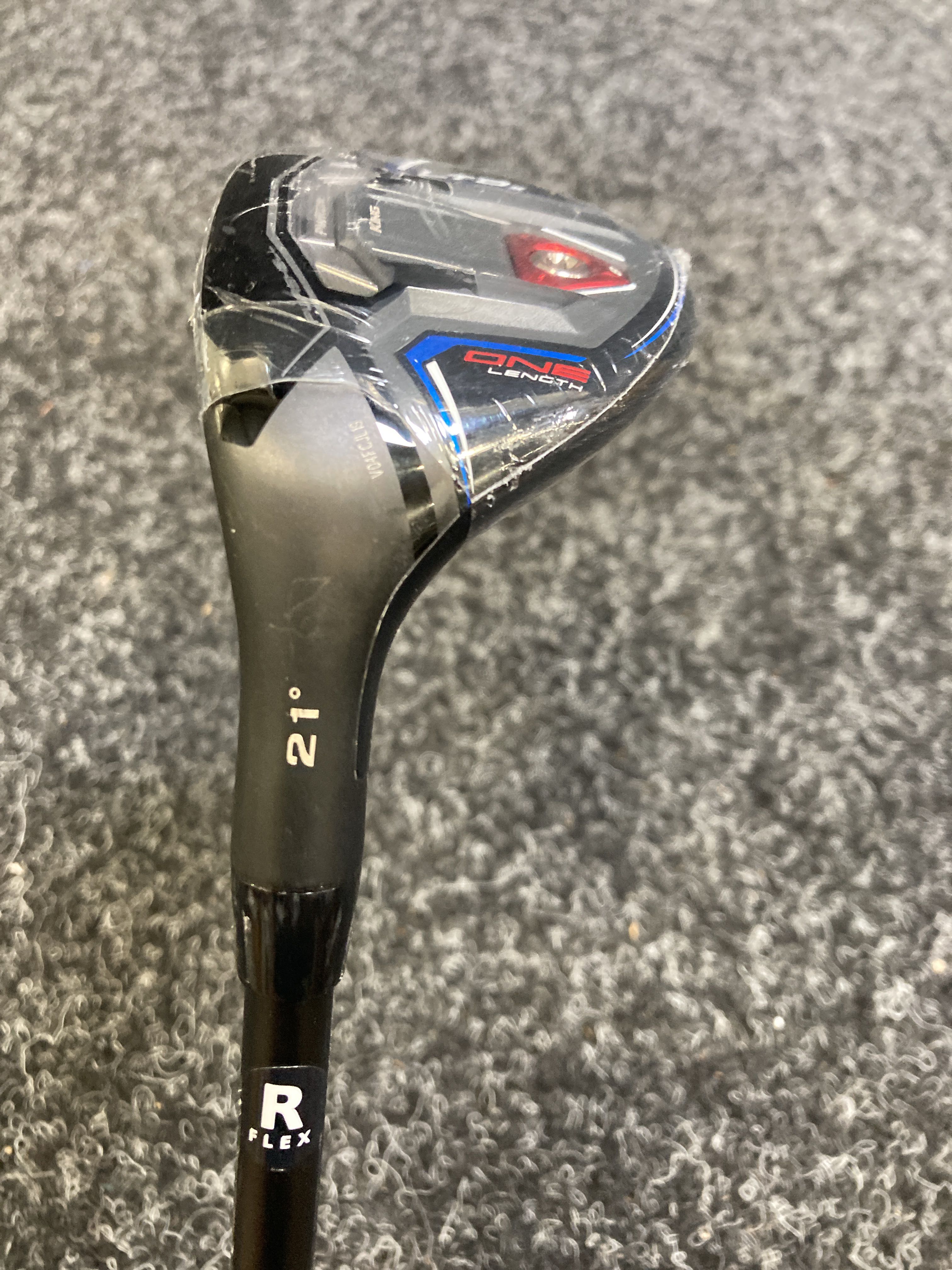Golfklubba Cobra King LTDx.ONE Hyb 4 LH Regular - Auktioner online ...
