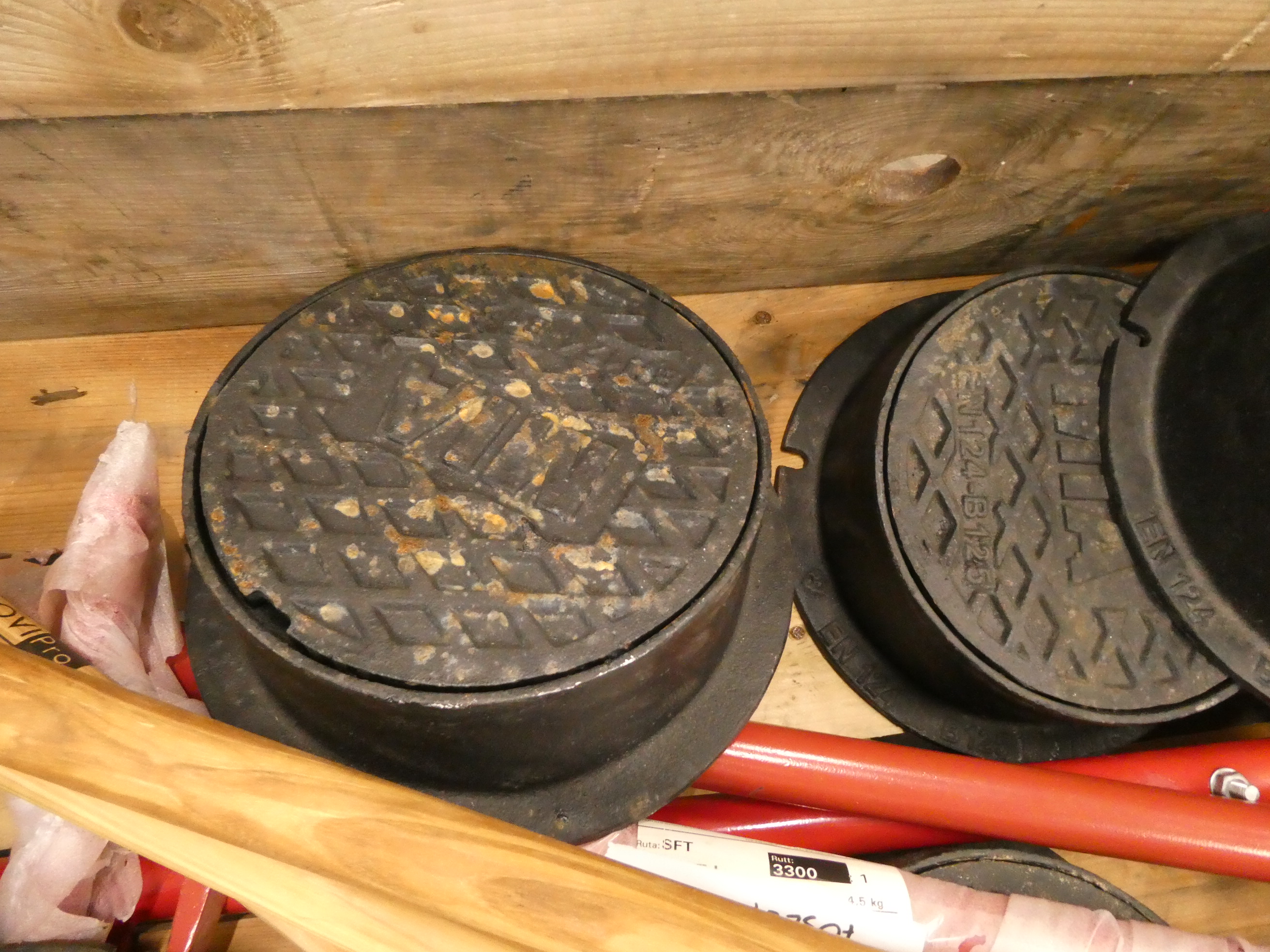 Manhole Covers Skewers And Cable Spades Ps Auction We Value The