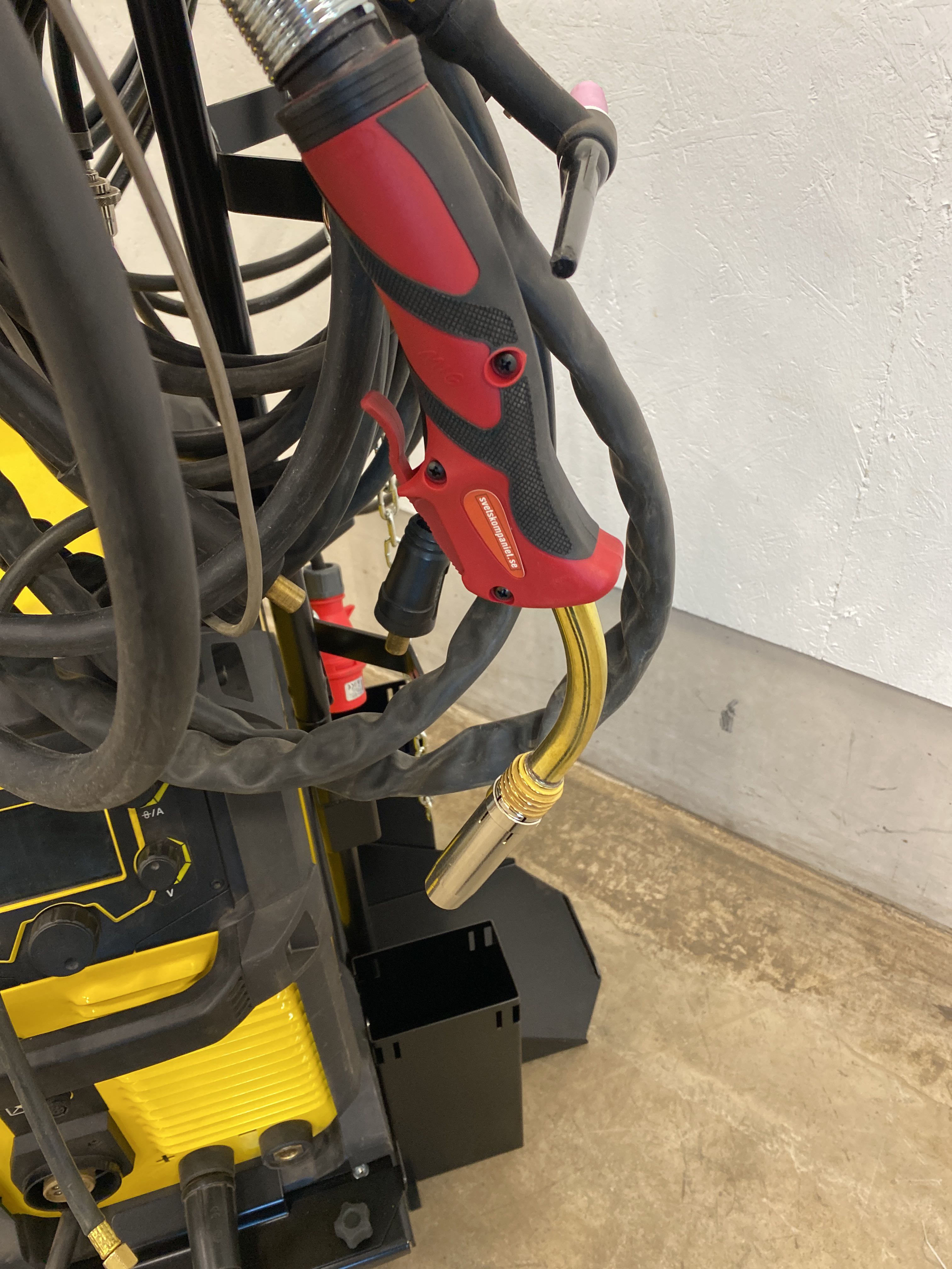 Multi-method welding ESAB Rebel EMP 320 ic - PS Auction - We value the ...