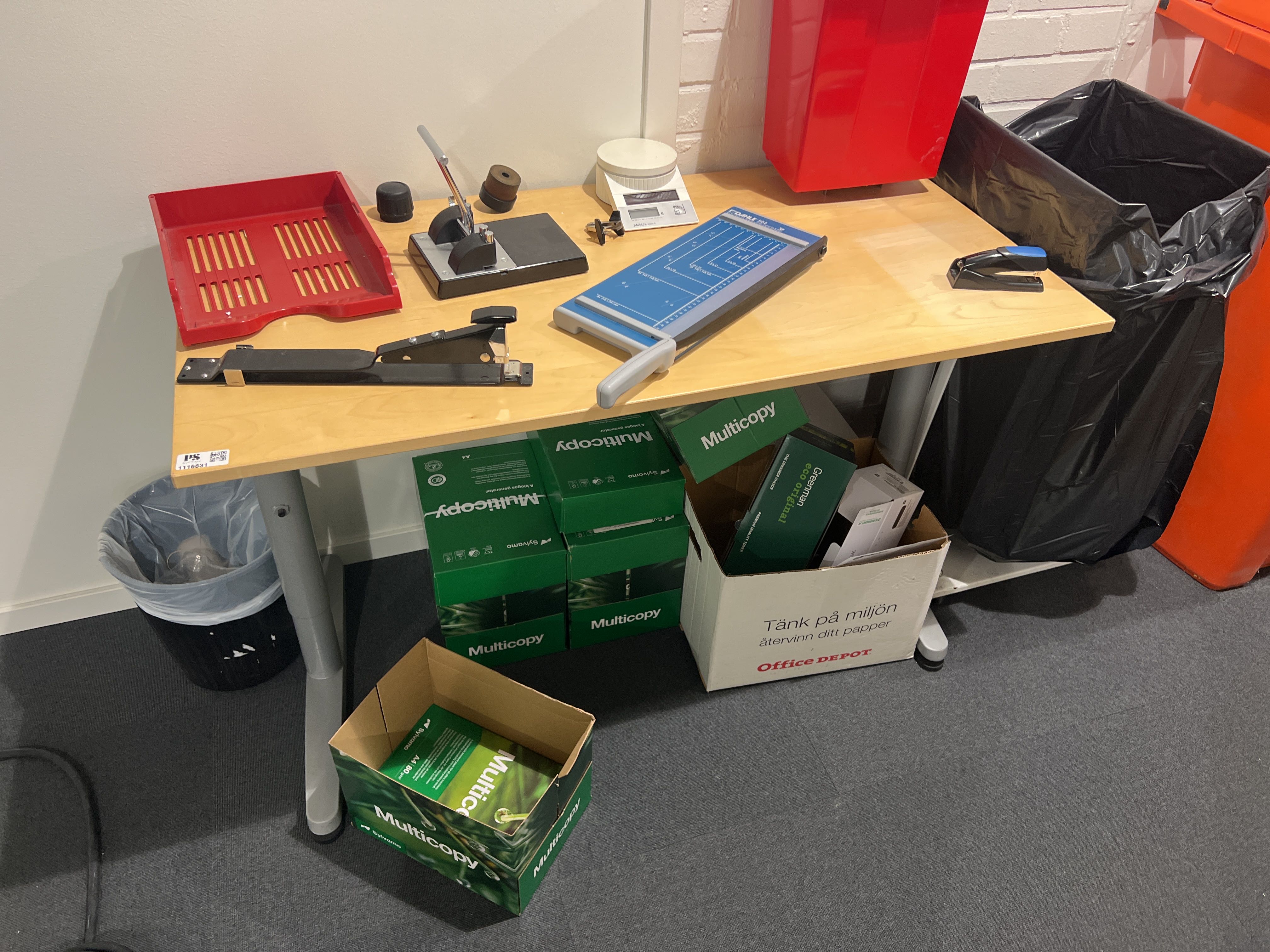 Bookshelves, Tables, Various consumables and more - PS Auction - We ...