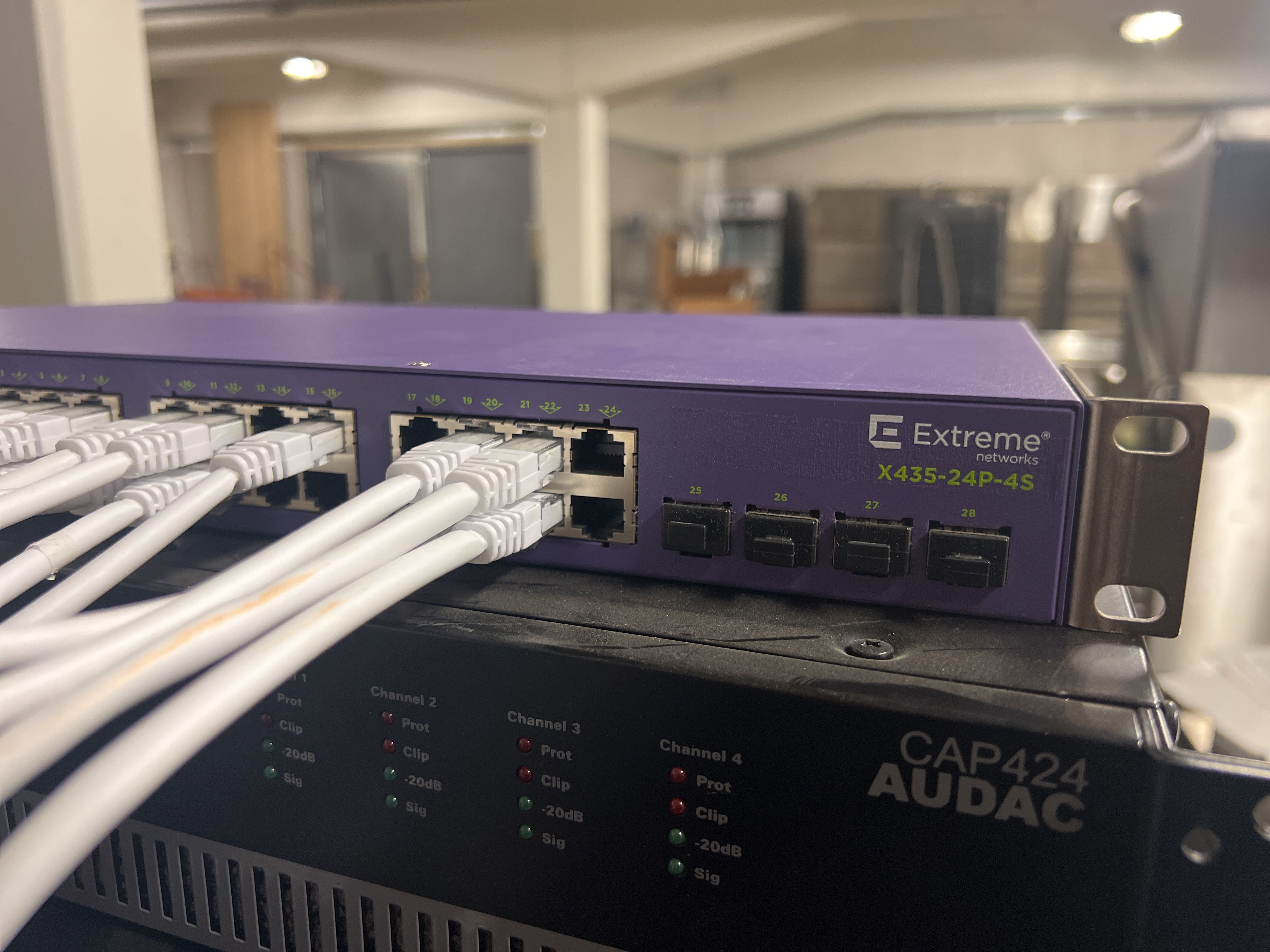 Ljud/högtalar system, AUDAC CAP424 Förstärkare mm. - Auktioner online ...