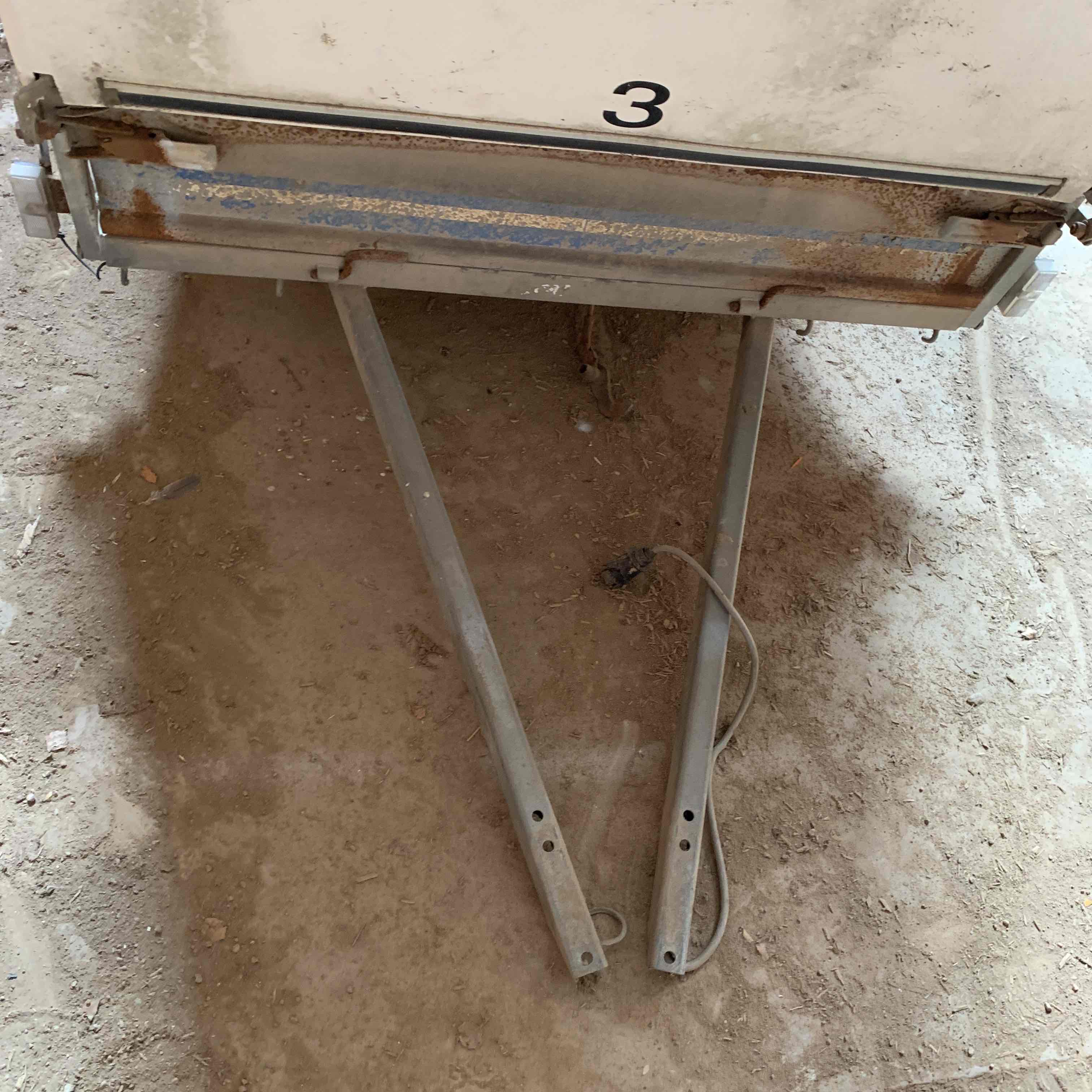 Trailer with cover Trane trailer NLF 800 -1988, rope object - PS ...
