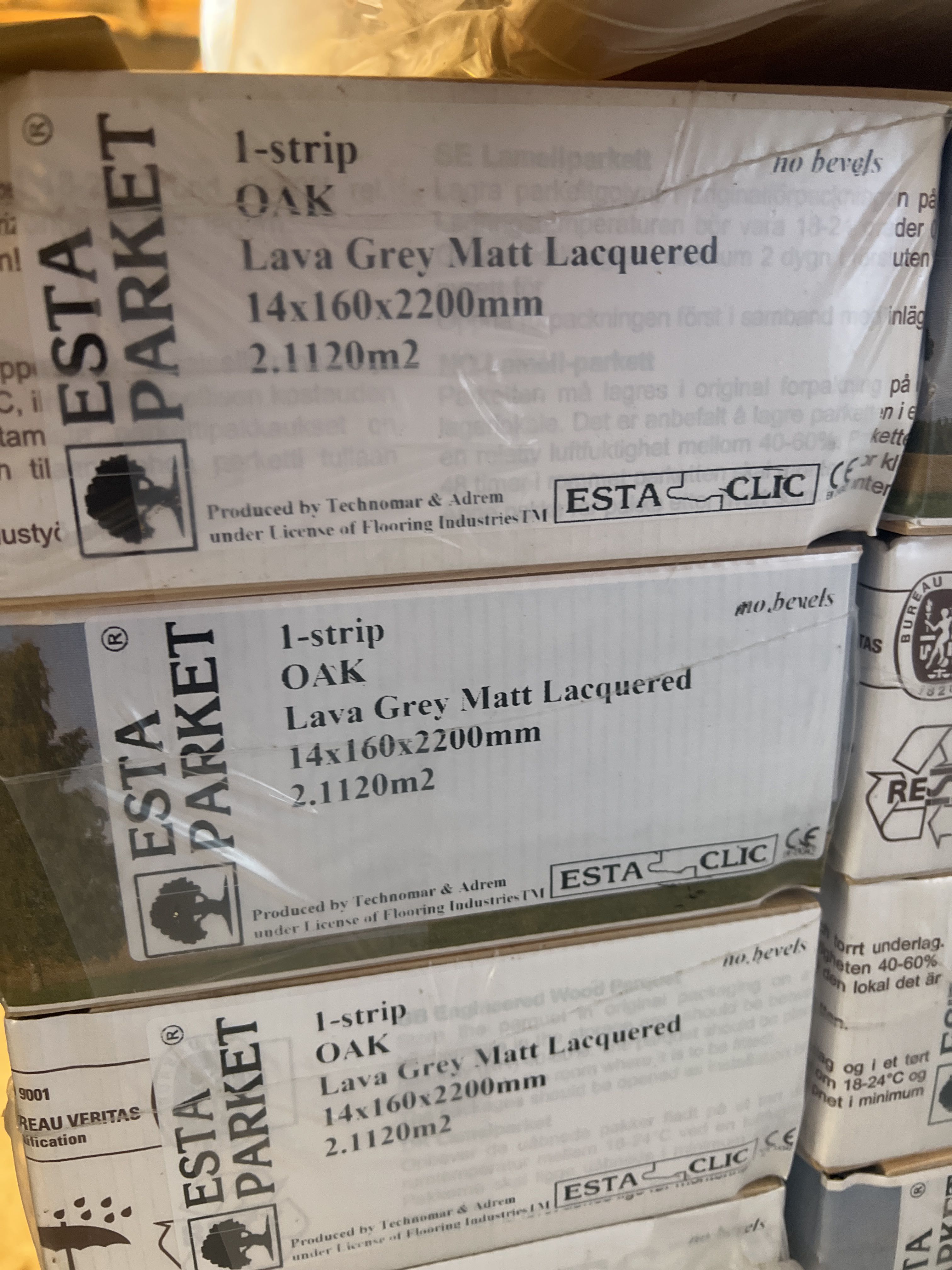 Esta parket 1-strip OAK Lava Gray ca130 m2 - Auktioner online ...