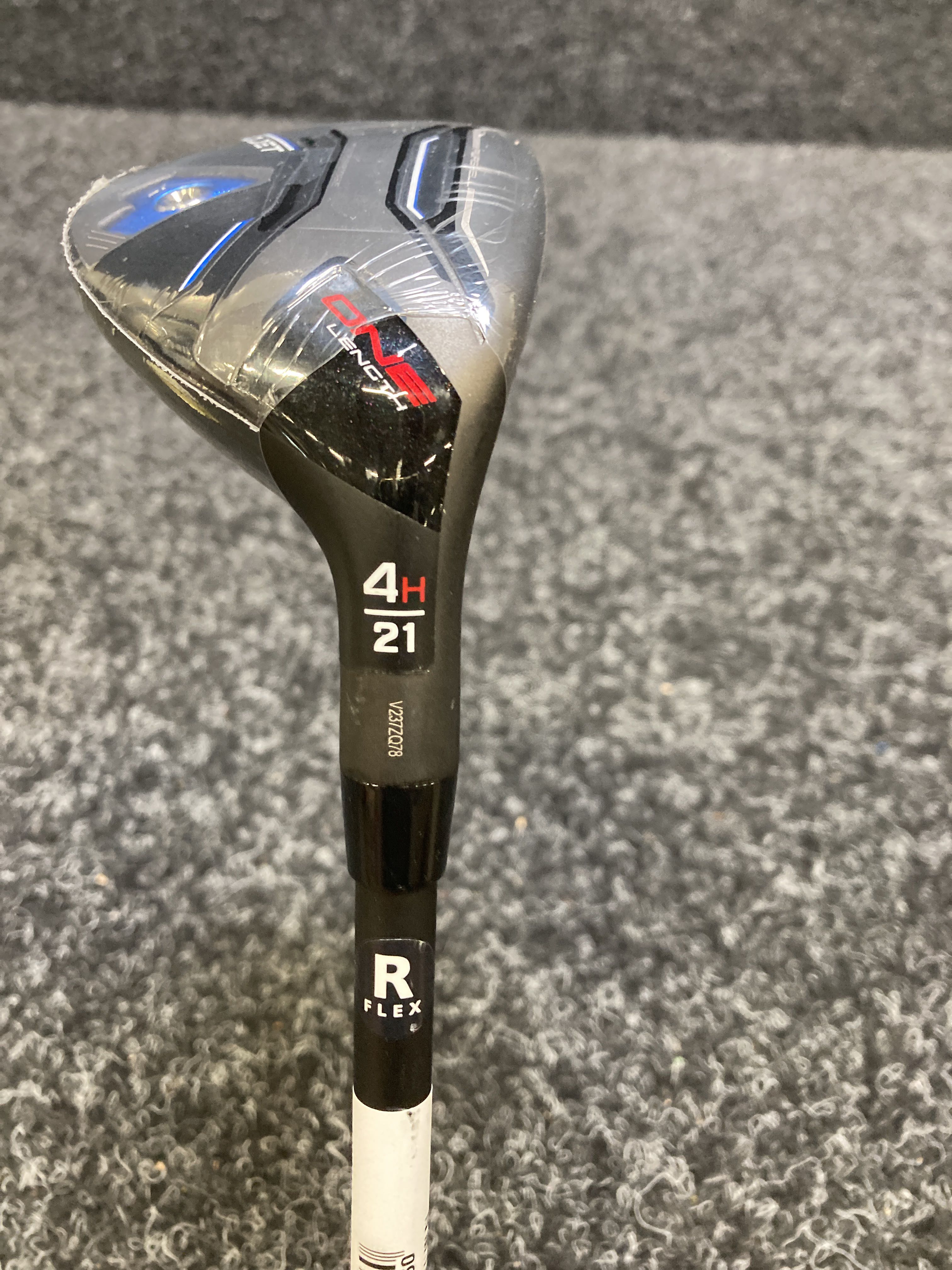 Golfklubba Cobra Aerojet One BK BK RH MNS - GPH REG 4/H - Auktioner ...
