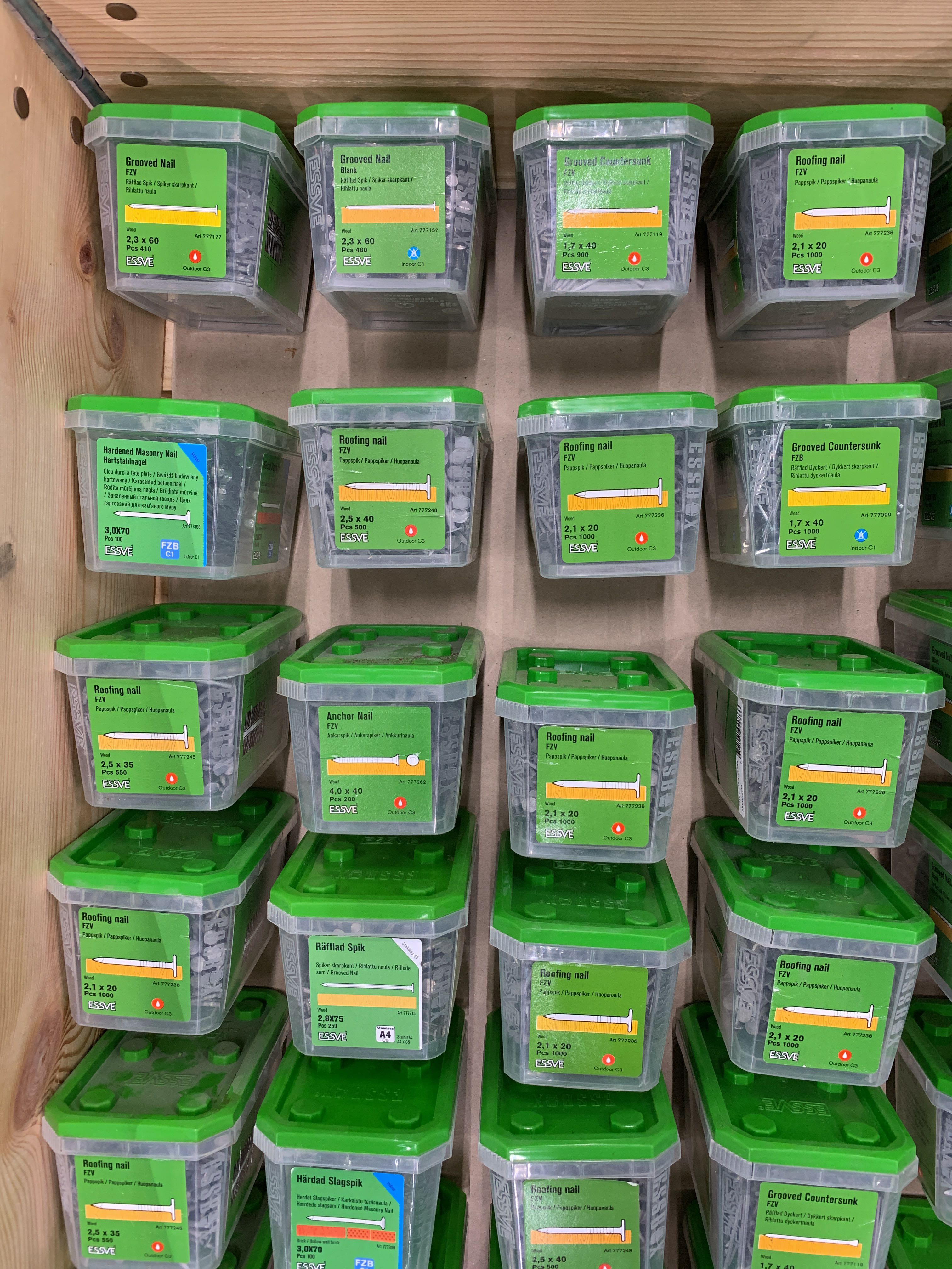 Sortiment med spik, Essve - Auktioner online - Nätauktioner ...