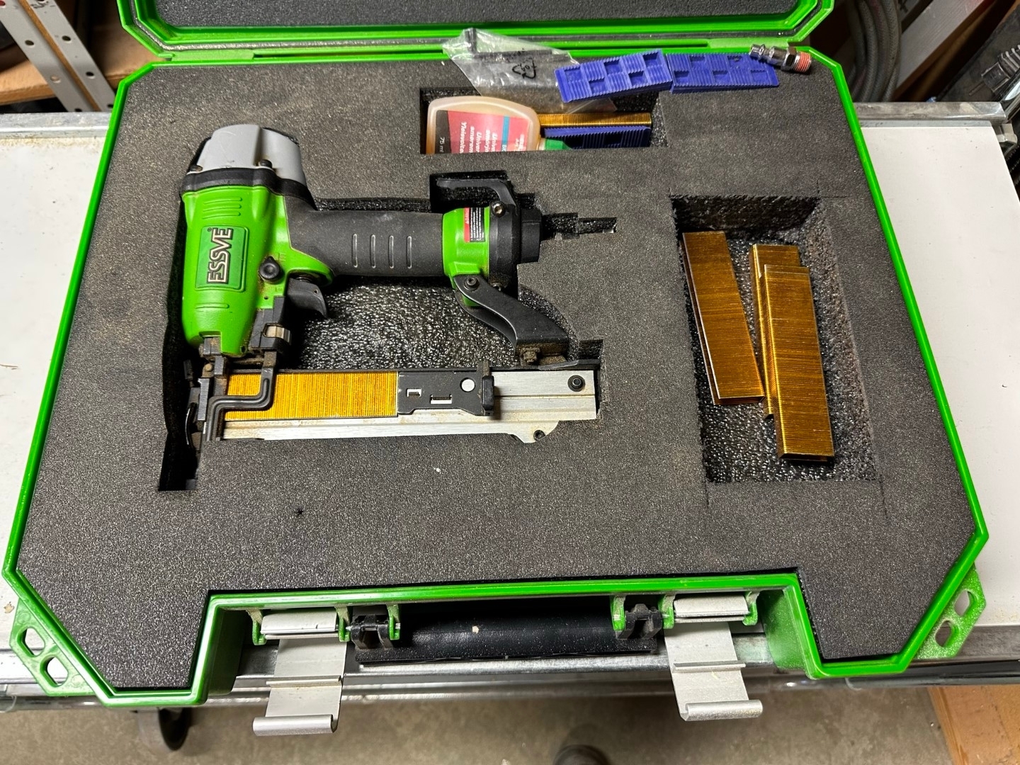 Staple gun Essve MS 500/40 - PS Auction - We value the future - Largest ...