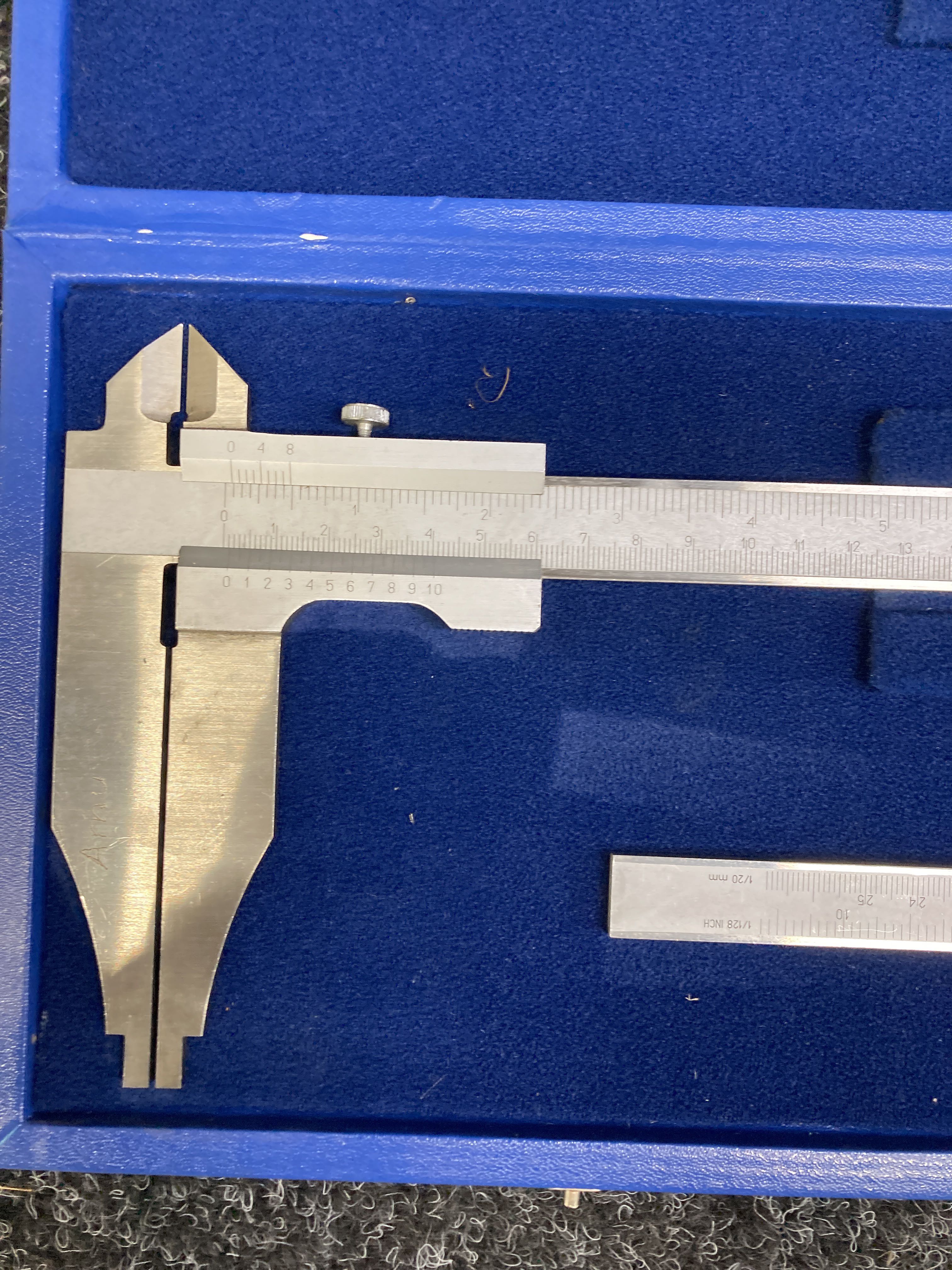 Calipers - PS Auction - We value the future - Largest in net auctions