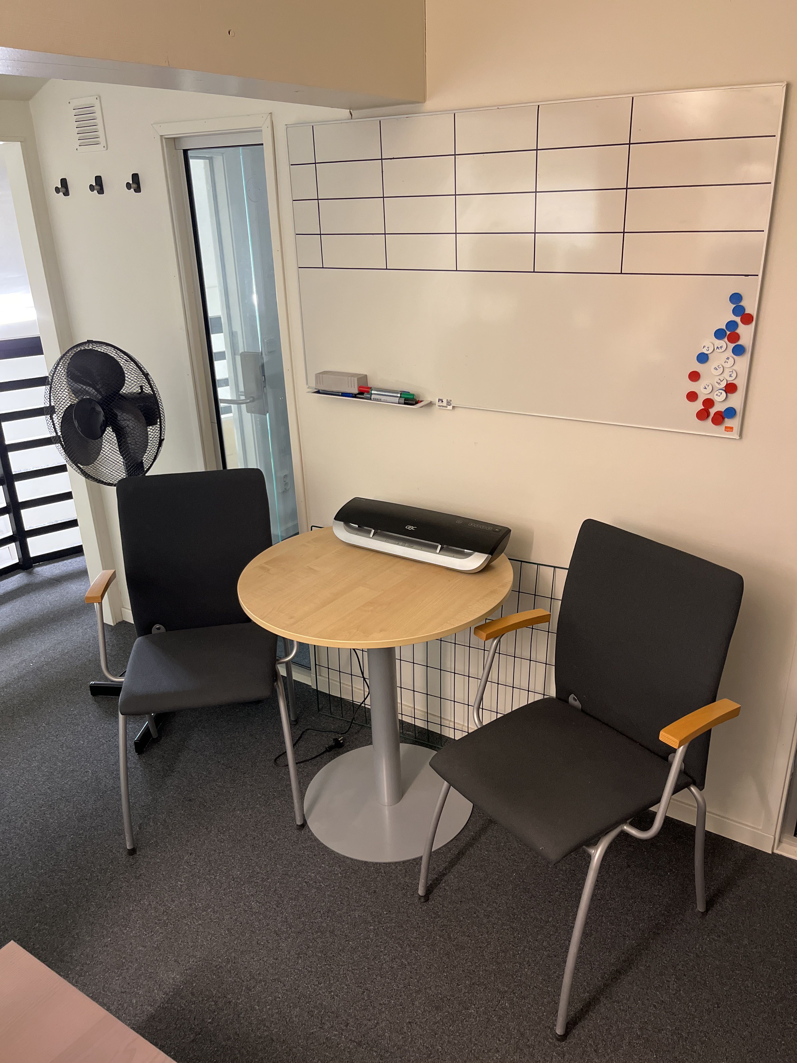 Miscellaneous - table, chairs, whiteboard and fan - PS Auction - We ...