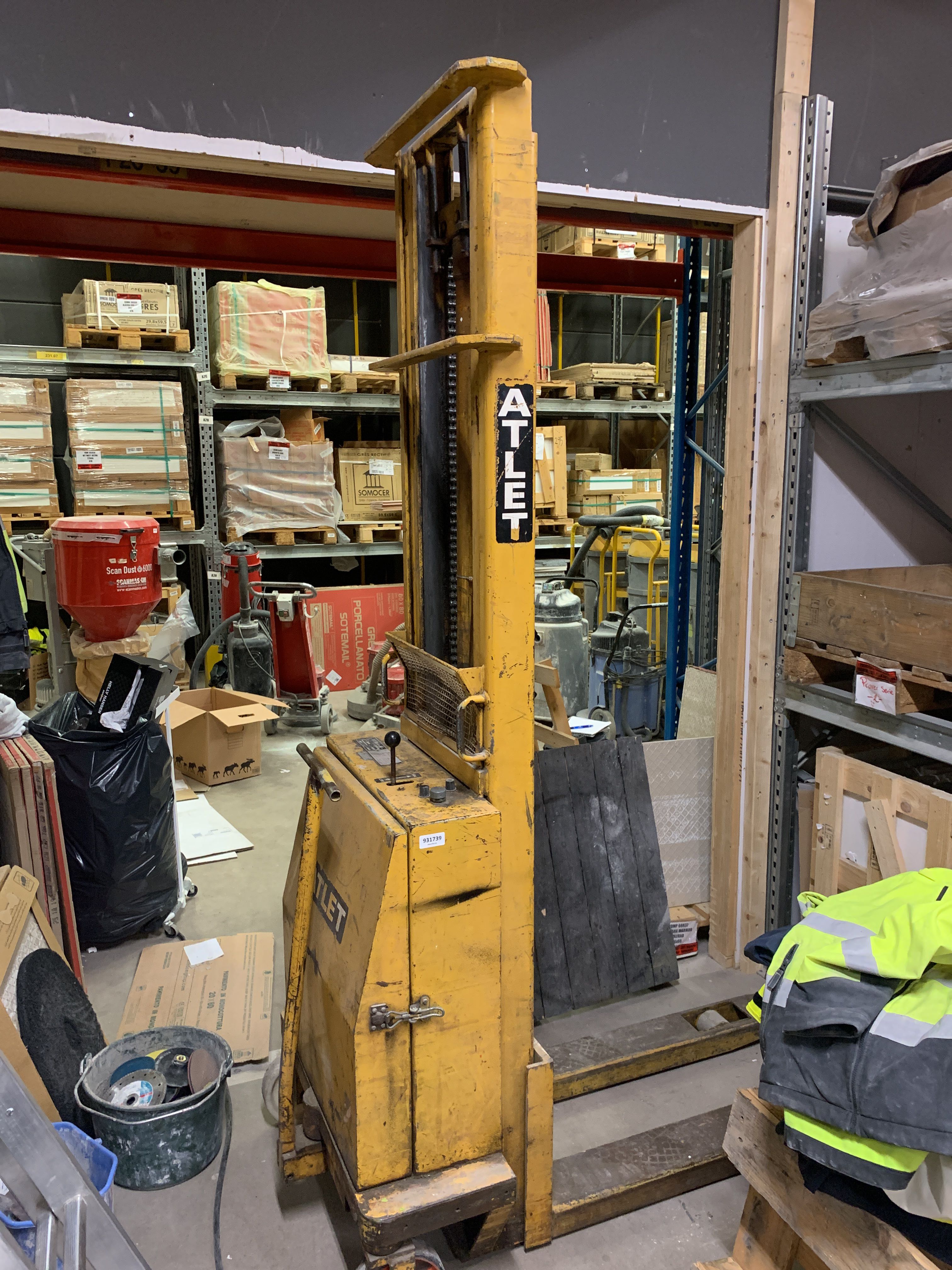 Atlet pallyftare - Auktioner online - Nätauktioner & Konkursauktioner ...