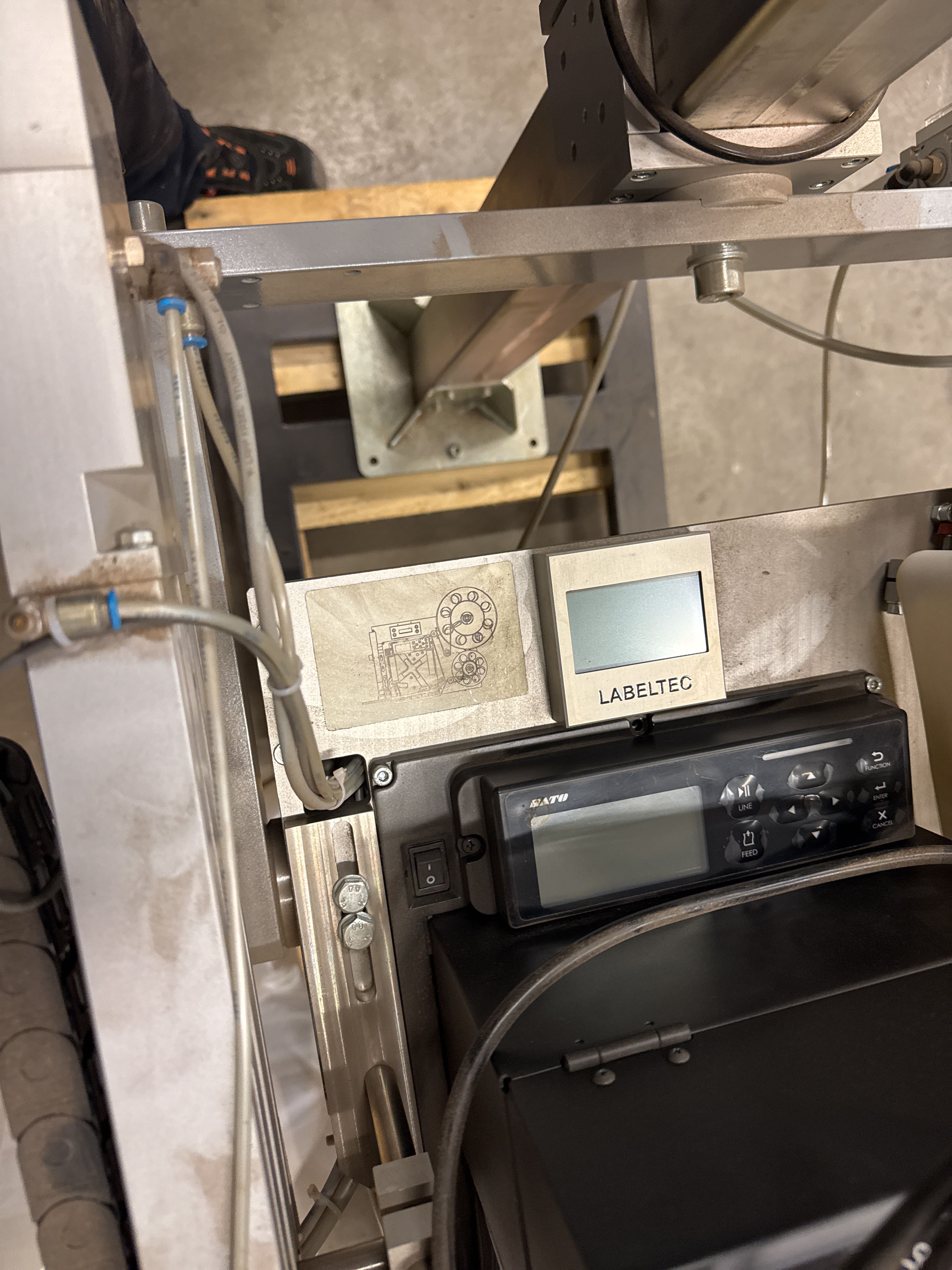 Etiketteringsmaskin Lab3Ace Labeltec - Auktioner online - Nätauktioner & Konkursauktioner | PS ...