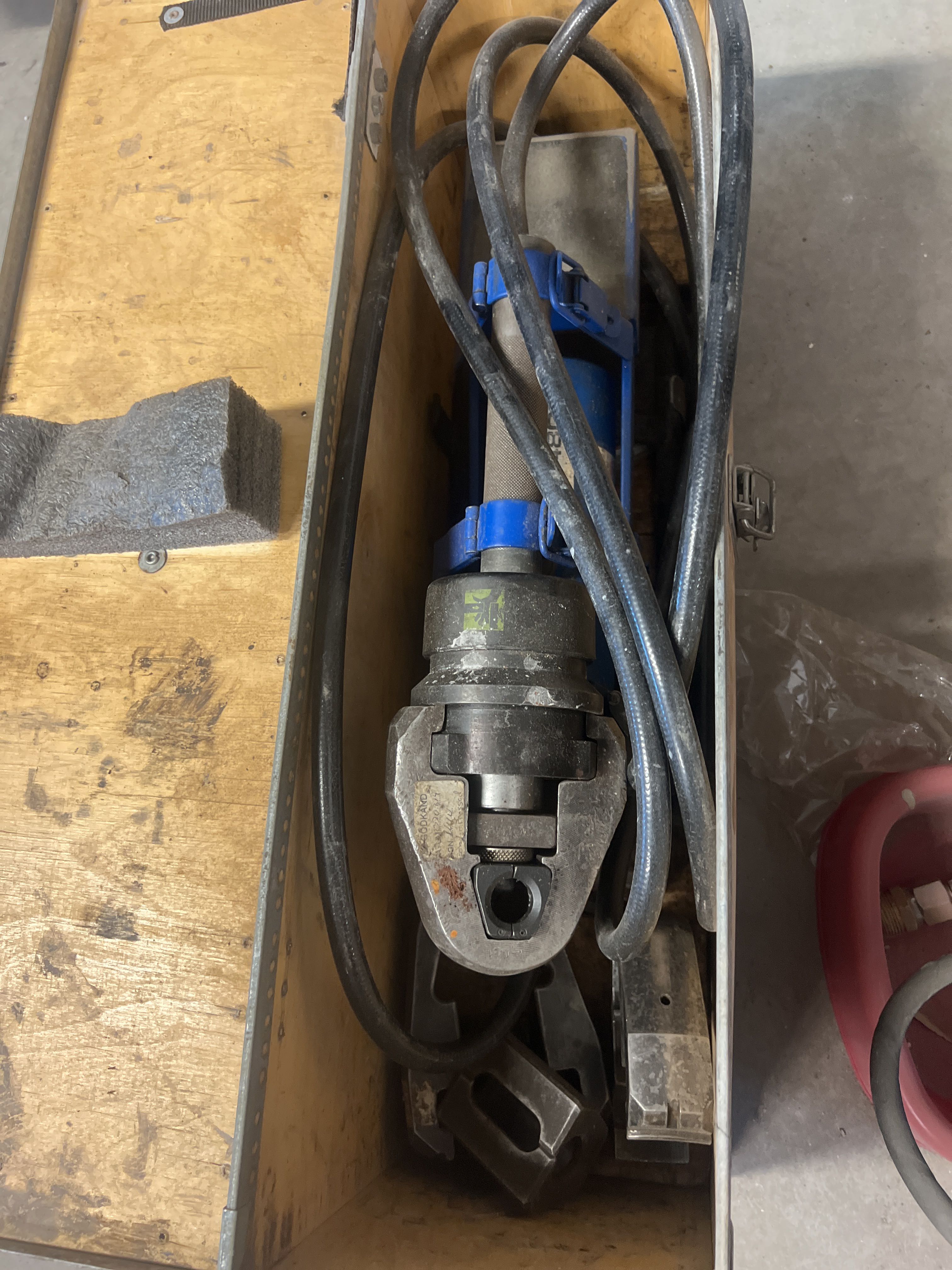 Presses 2 pcs - Electric press/Rothenberger - PS Auction - We value the ...