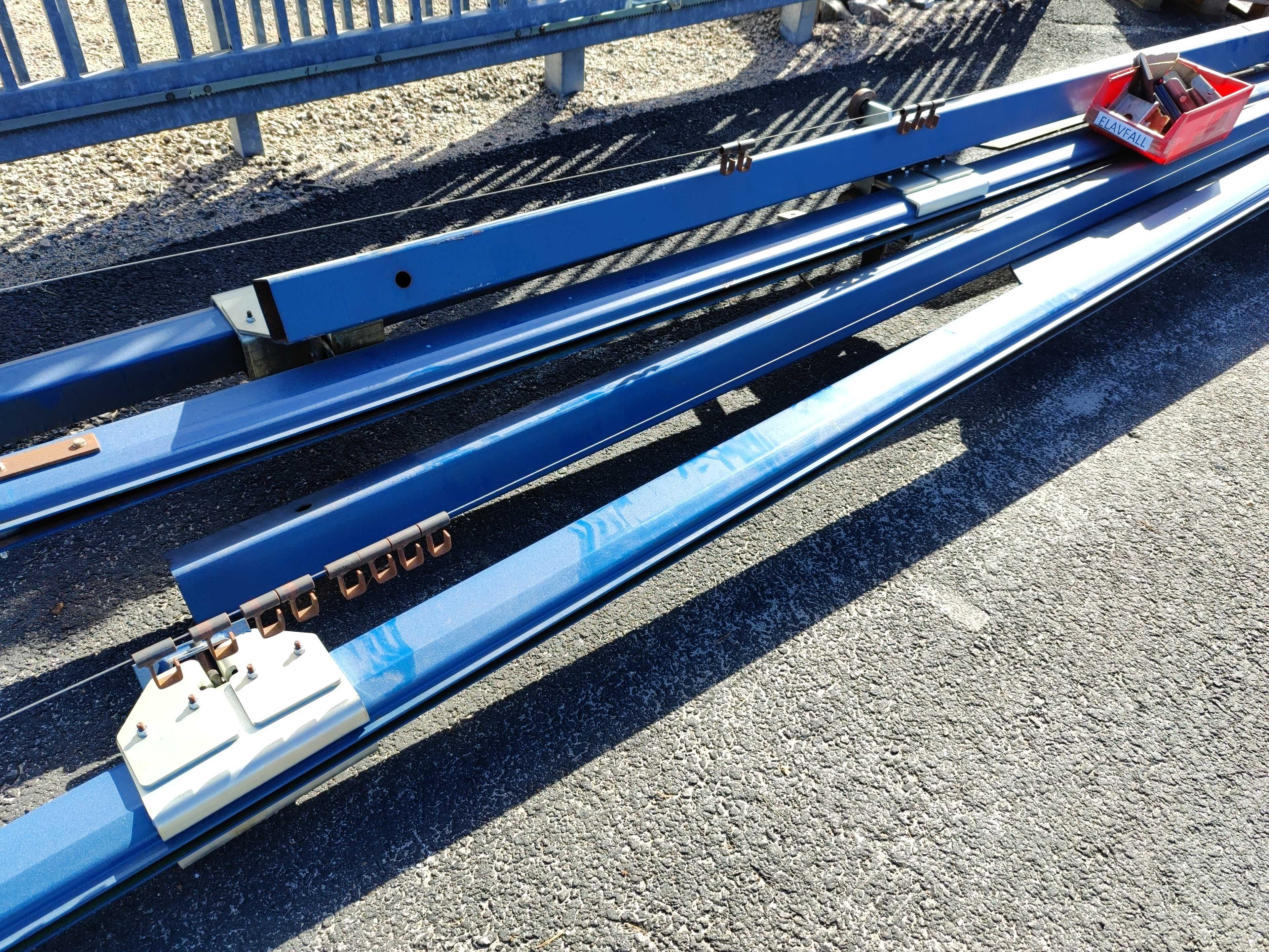 Traverssystem med telfer Abus - Auktioner online - Nätauktioner ...