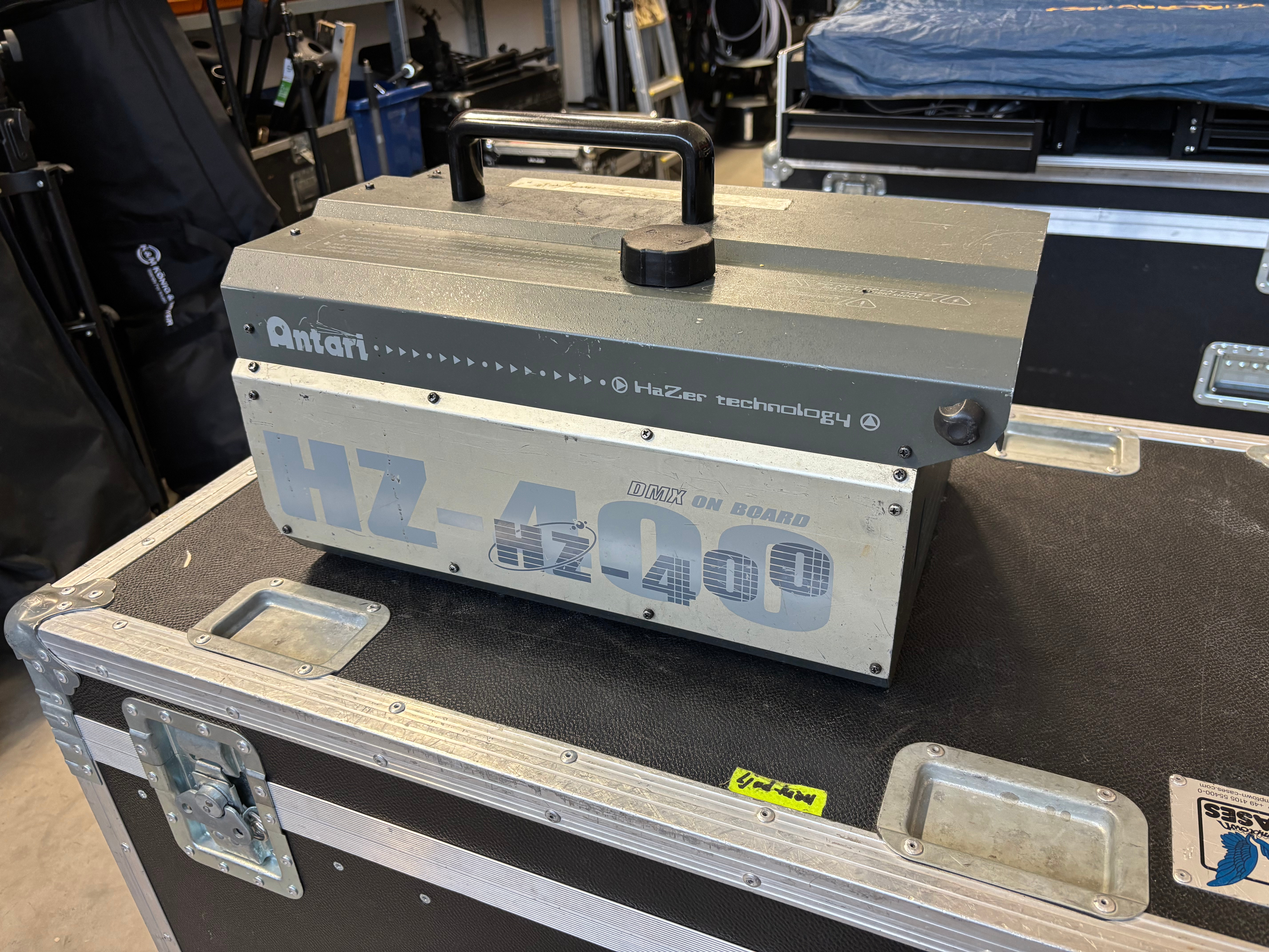 Rökmaskin/Hazer – Antari HZ-400 - Auktioner online - Nätauktioner ...