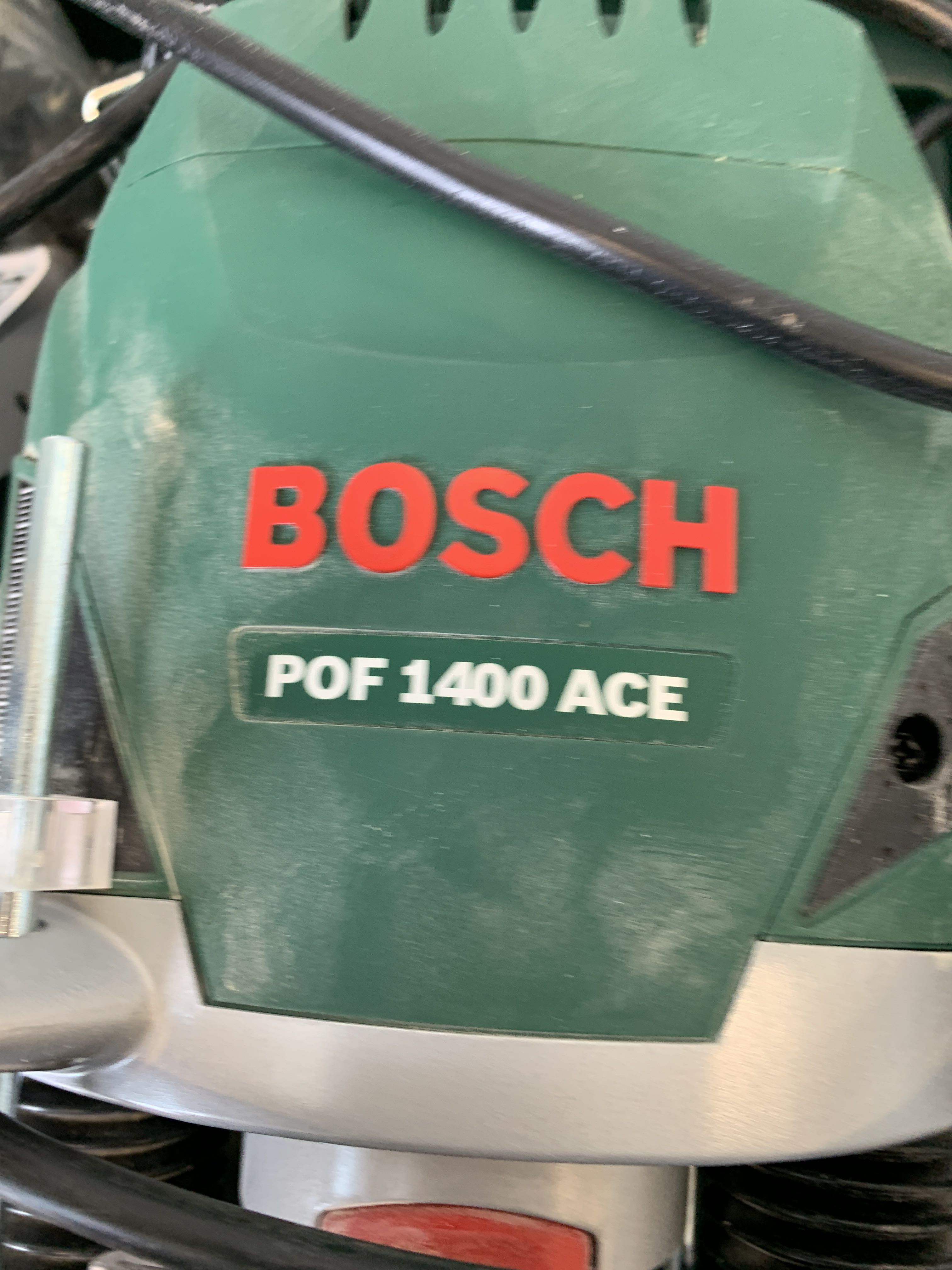 Överhandsfräs Bosch PDF 1400 - Auktioner online - Nätauktioner ...