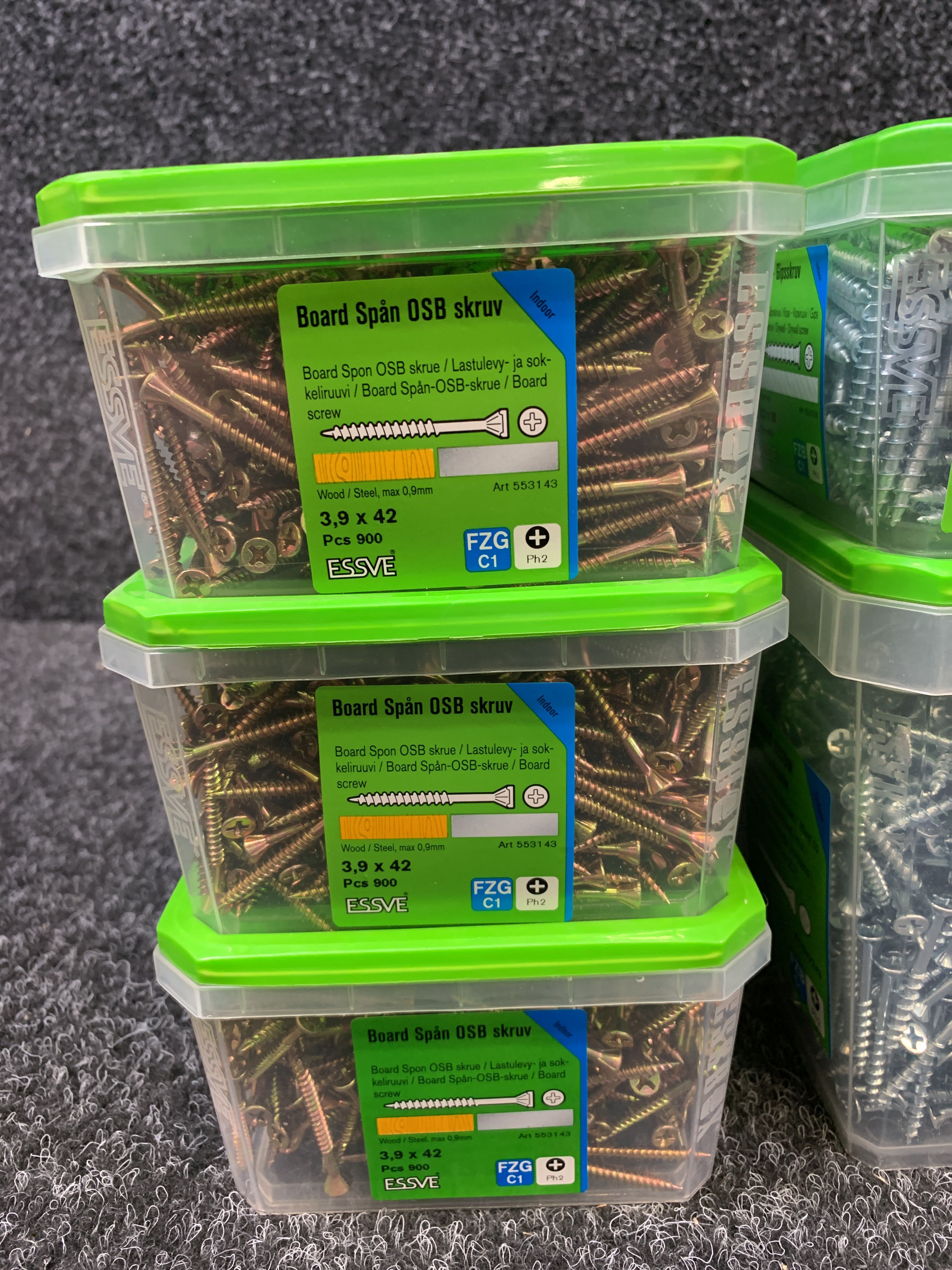 Sortiment med spånskiveskruv & gipsskruv Essve - Auktioner online ...