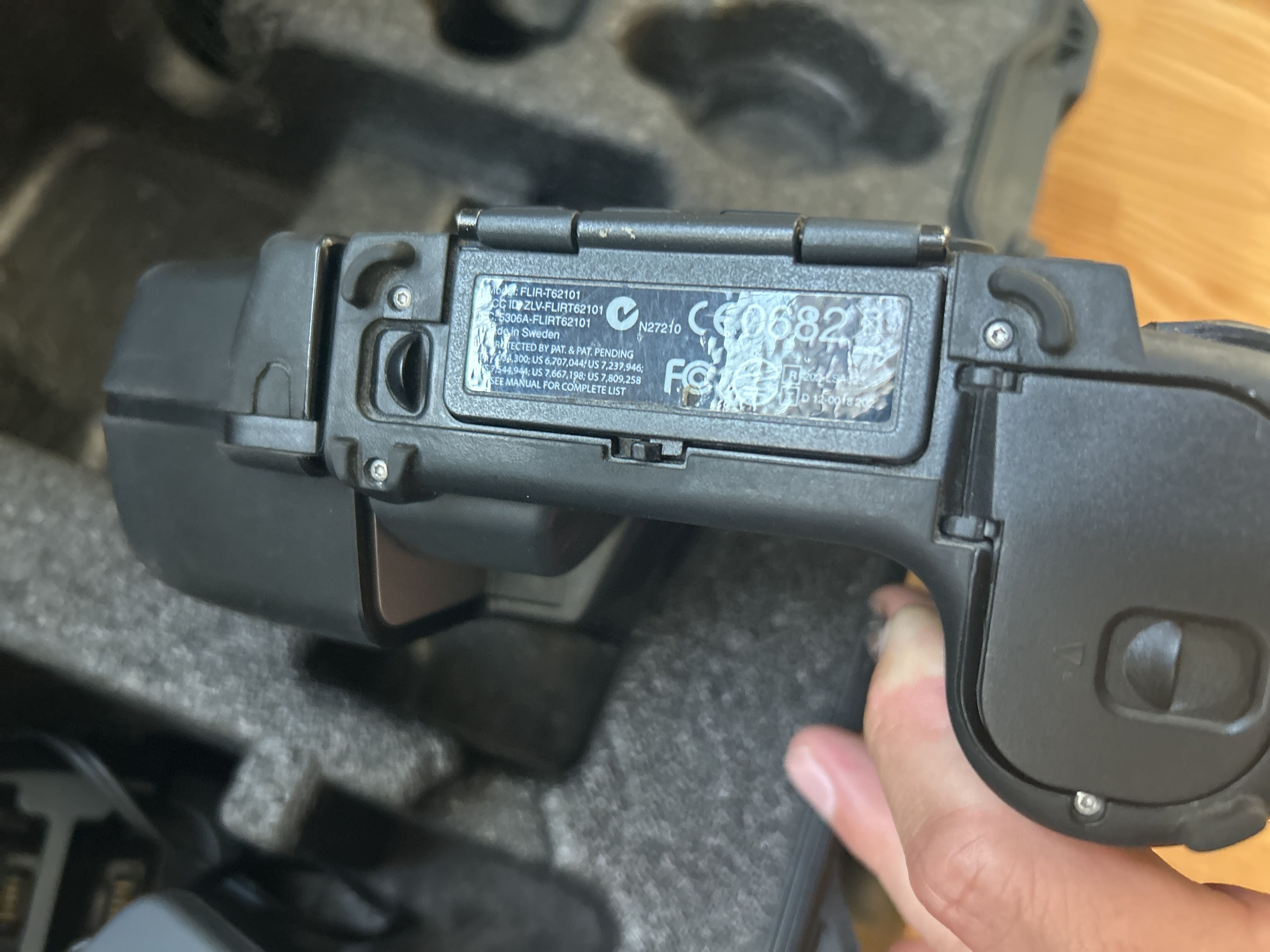 Thermal camera with accessories - FLIR T420 - PS Auction - We value the ...