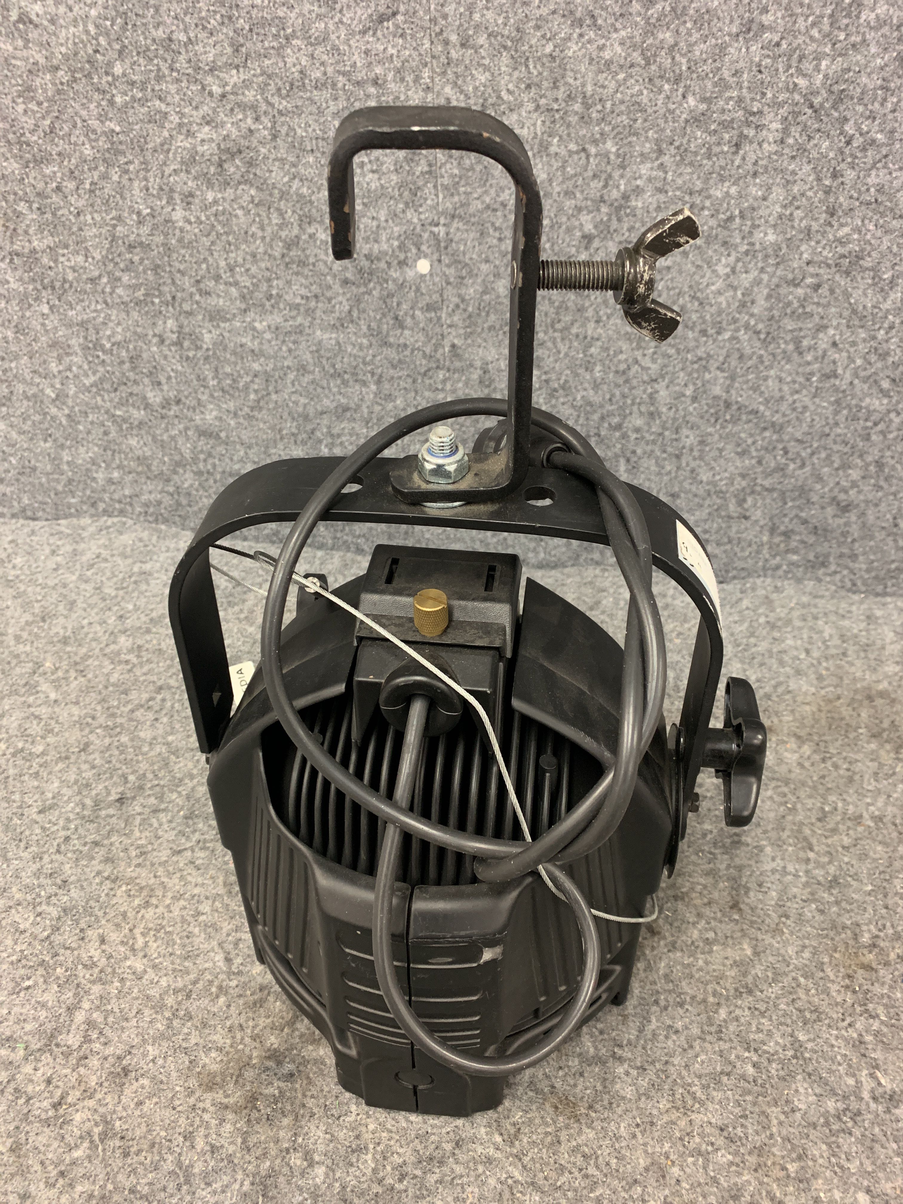 15 St Studio Beam HPL 575W - PS Auction - We value the future - Largest ...