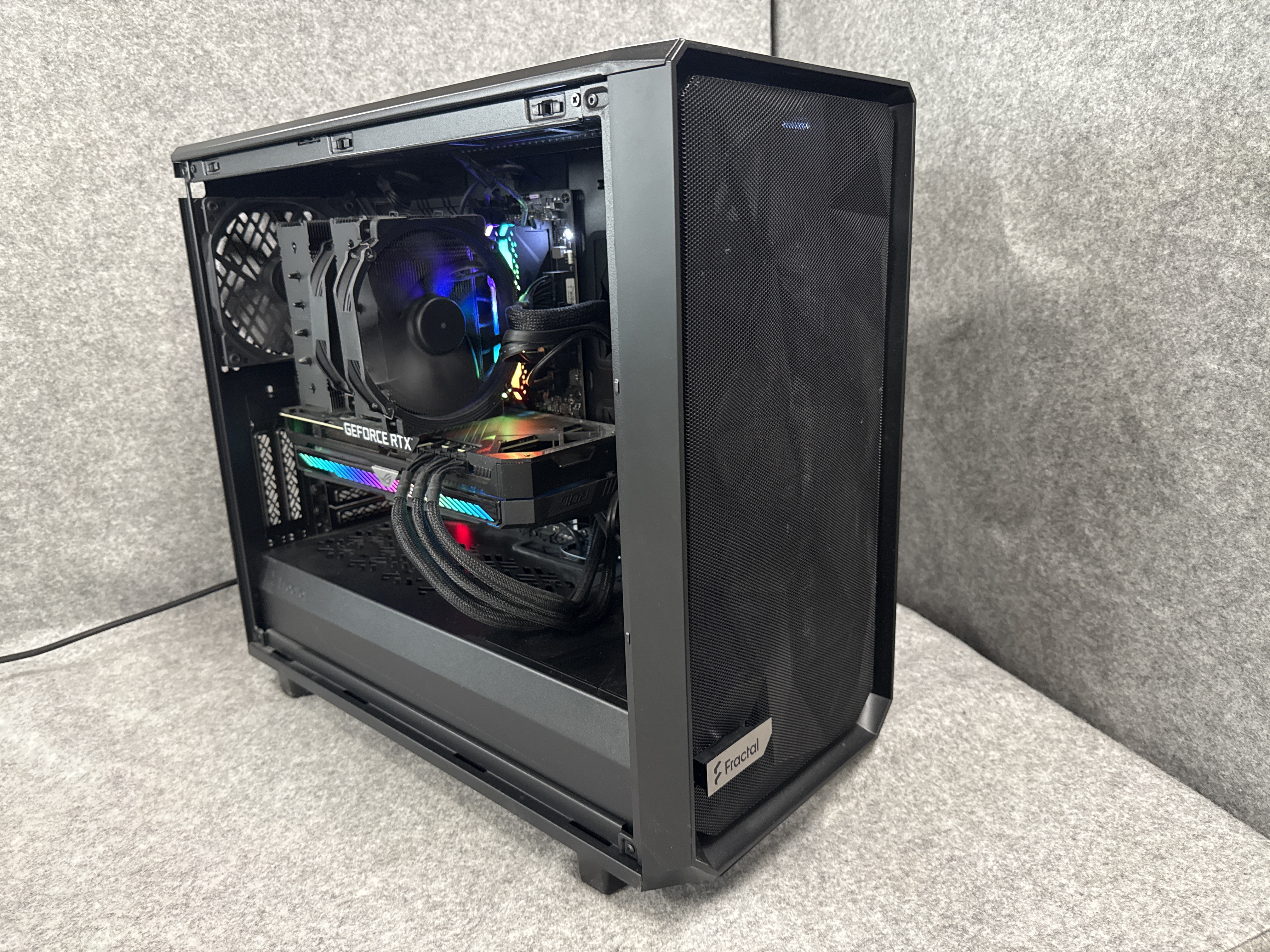 Stationär speldator - Fractal Design - Auktioner online - Nätauktioner ...