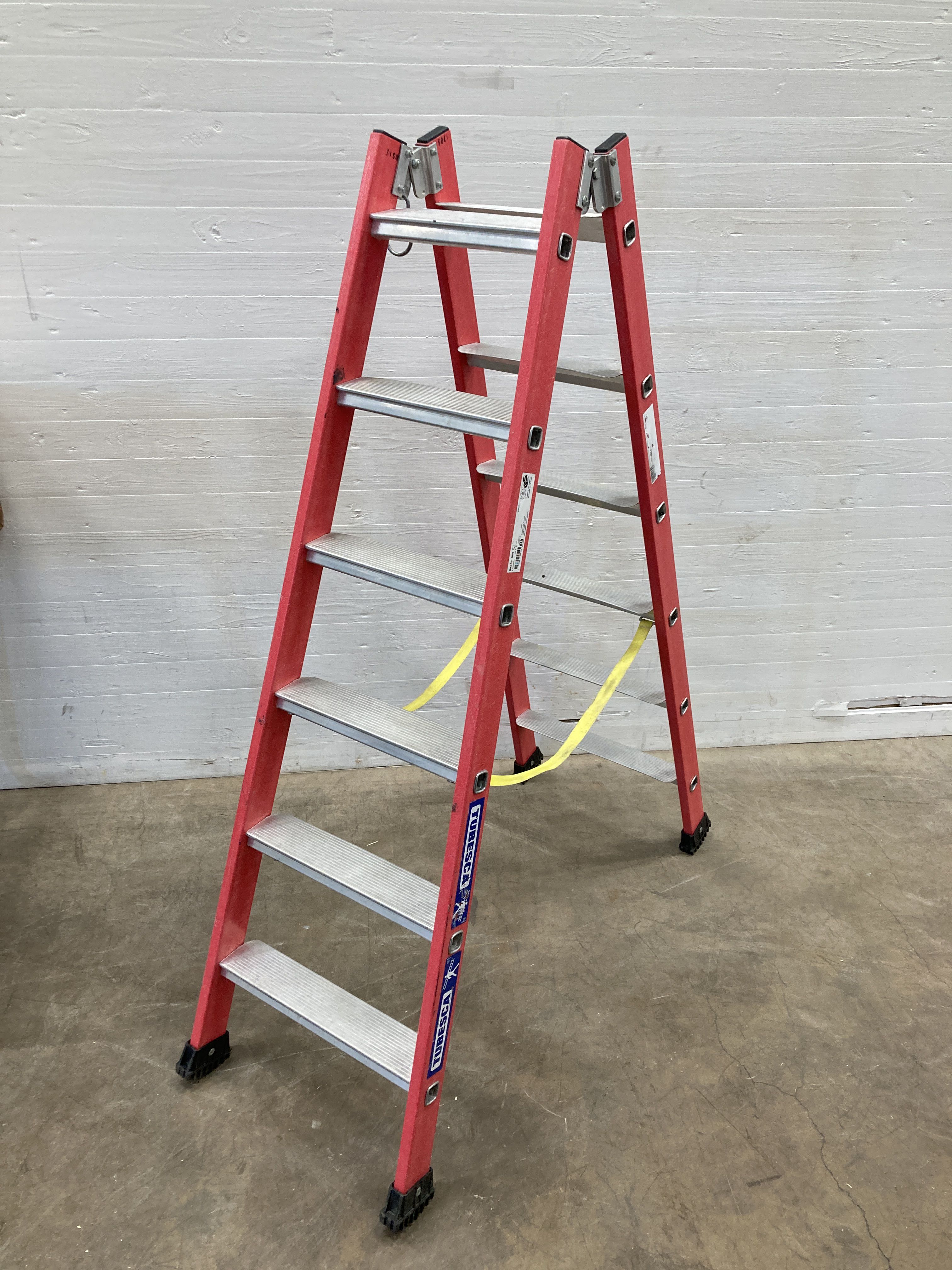 Stepladder Tubesca 6-step Alu/Fiberglass - PS Auction - We value the ...