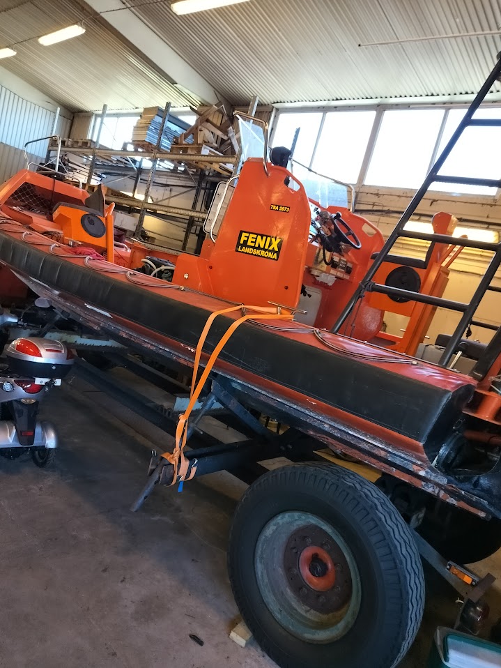 Räddningsbåt alusafe 770 twin frb -2007 Volvo Penta motor 2007 och ...