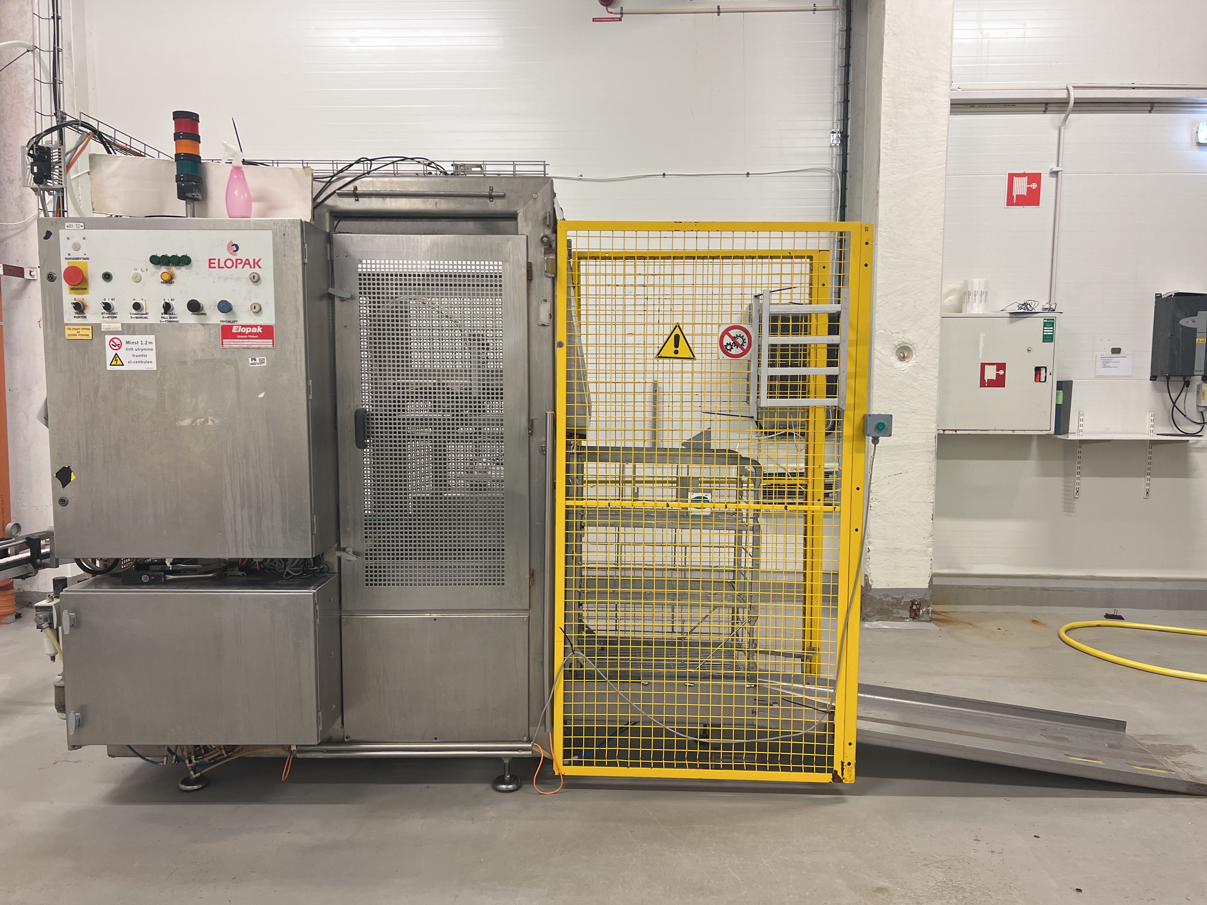 Cart filler Elopak APM6040cll -1989 - PS Auction - We value the future ...