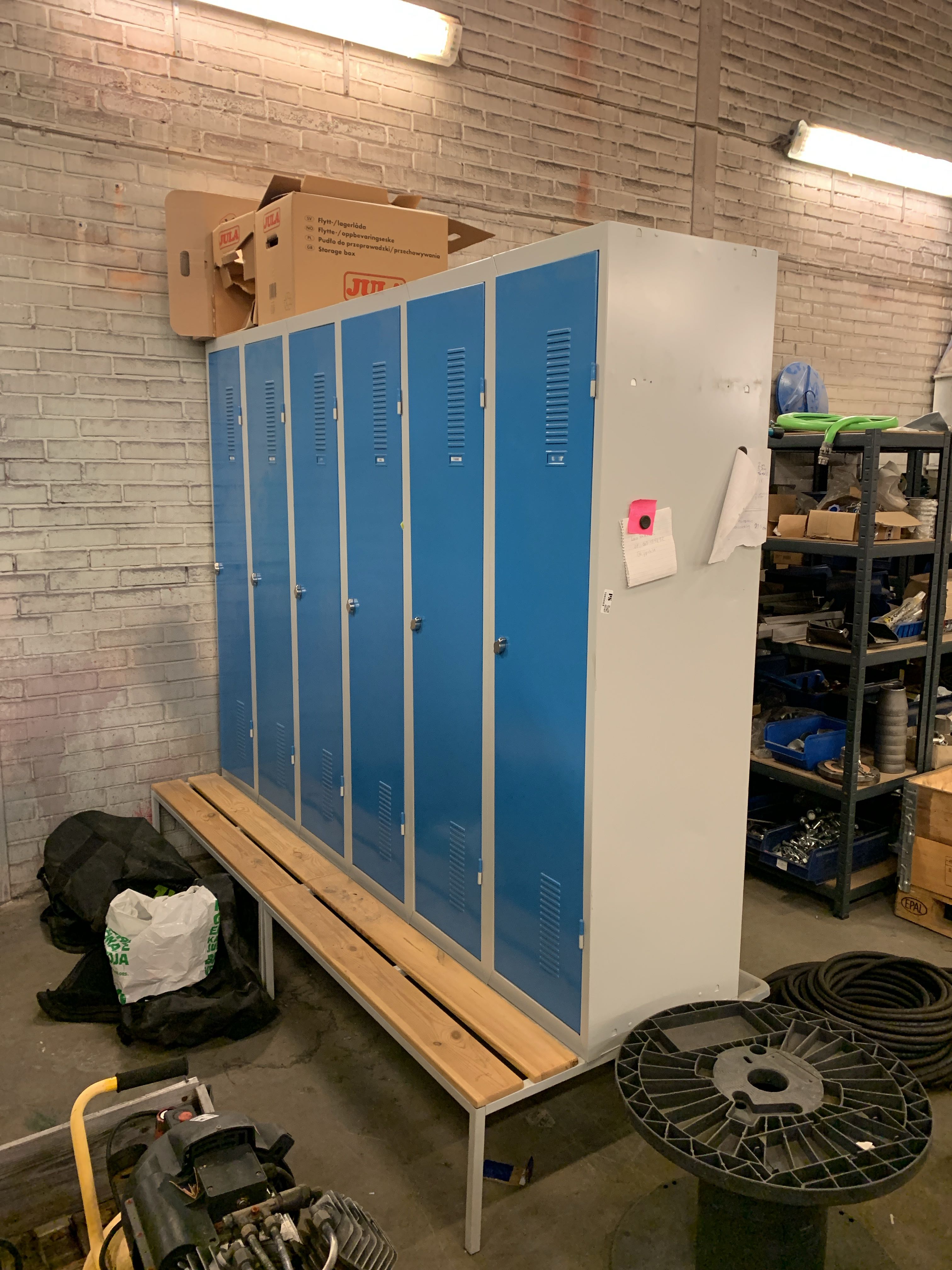 Dressing cupboard two units/9 compartments - PS Auction - We value the ...