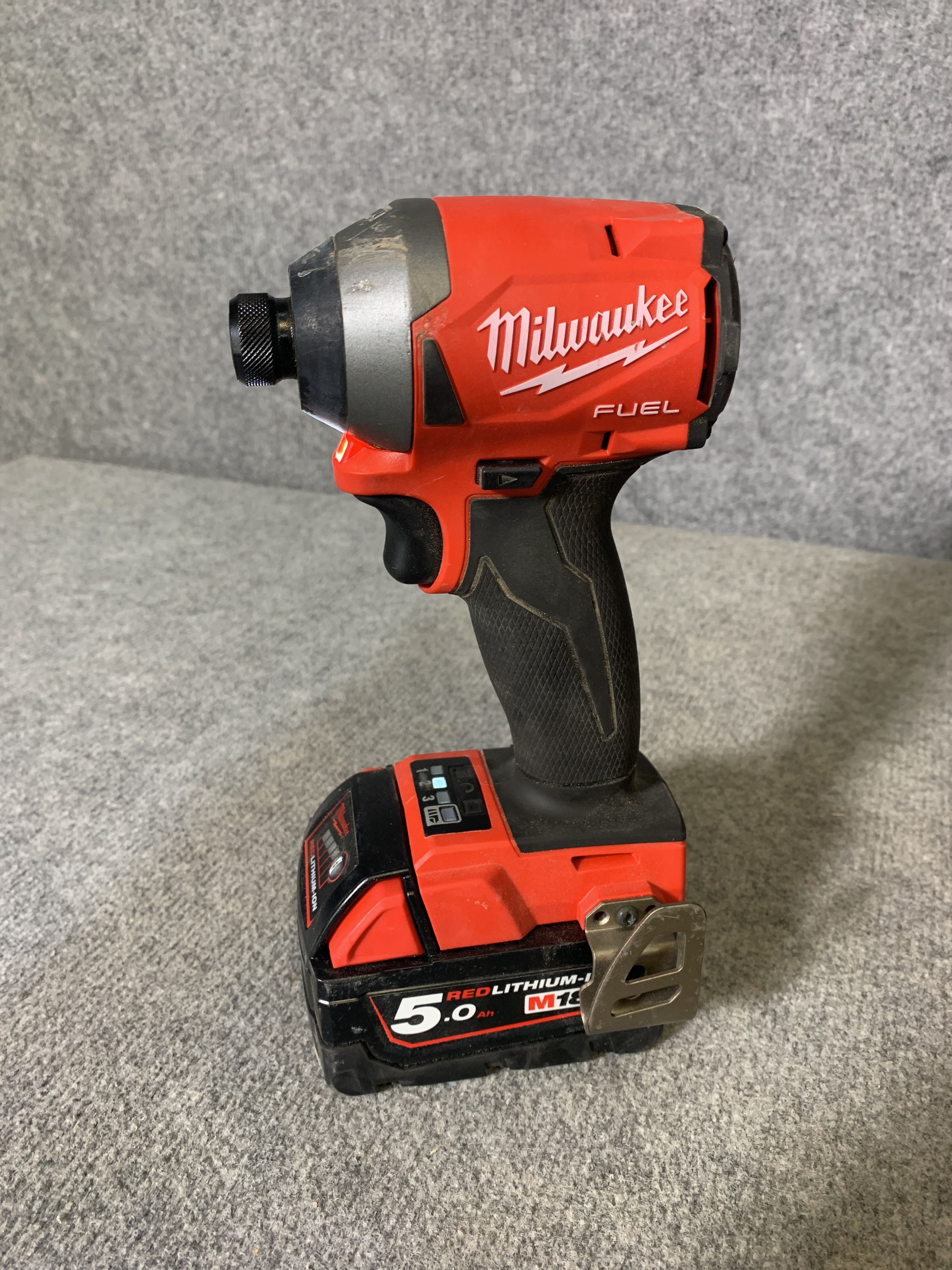 Milwaukee slagskruvdragare M18 FID2 - Auktioner online - Nätauktioner ...