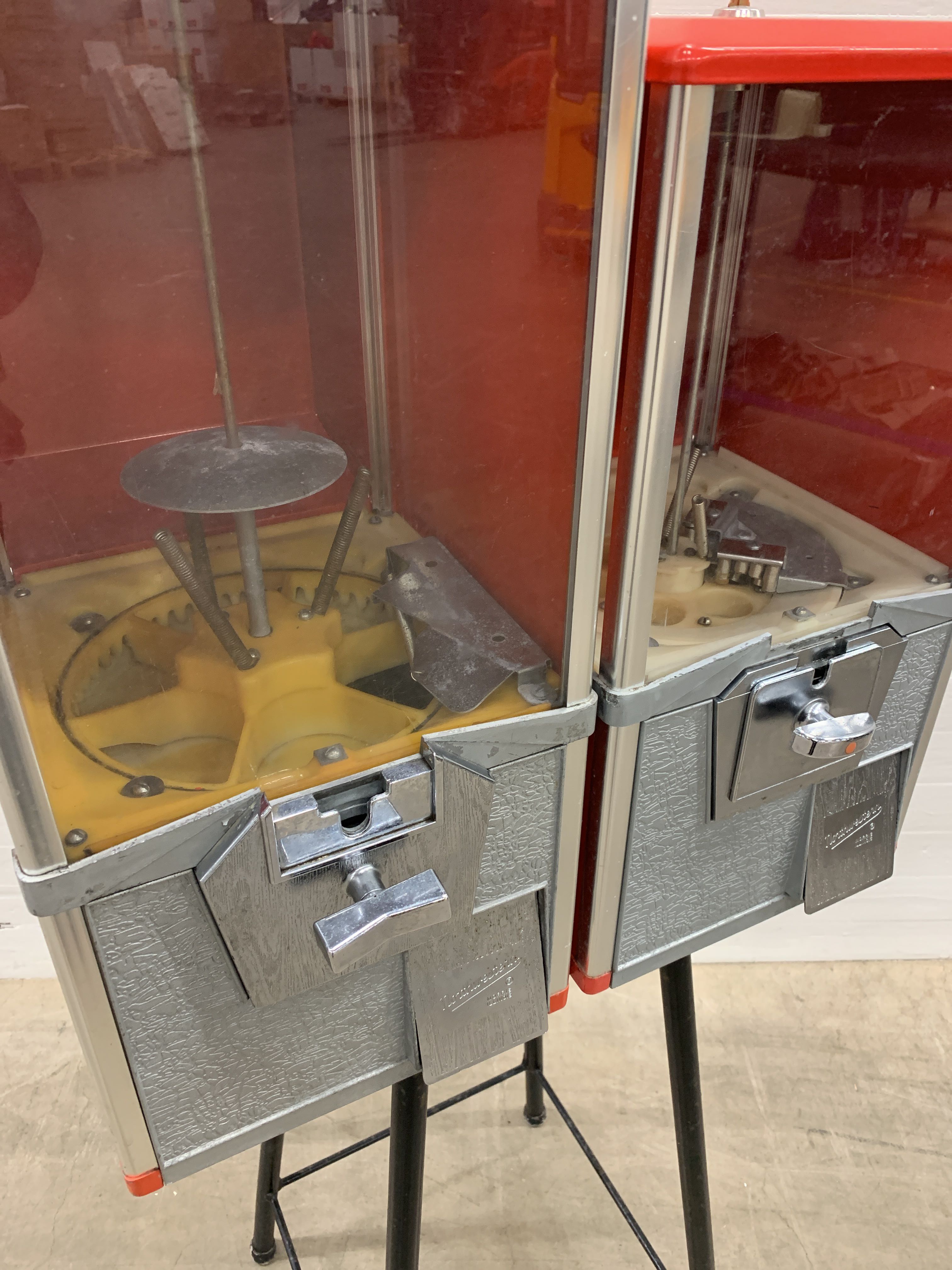 Gift vending machines - PS Auction - We value the future - Largest in ...