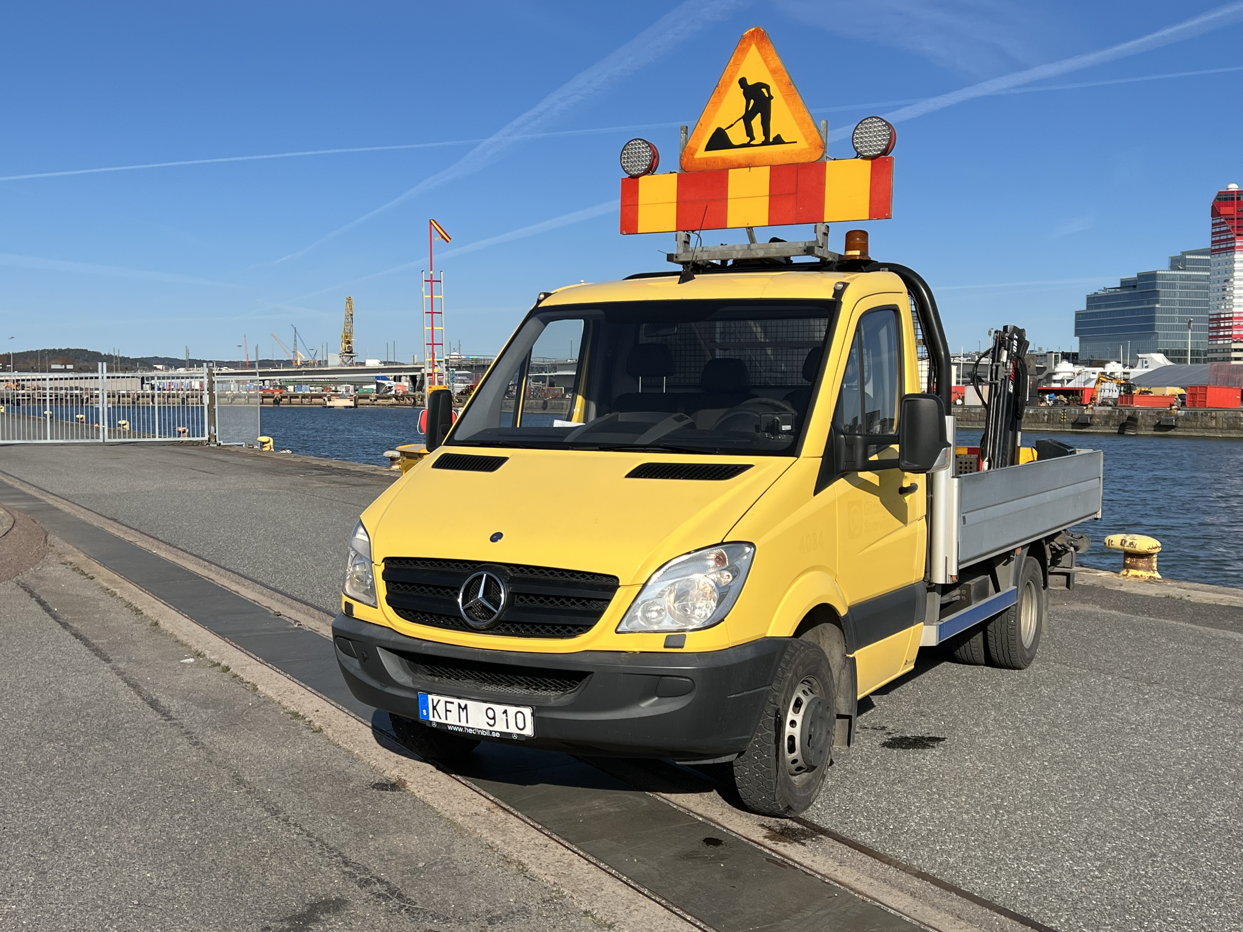 Mercedes-Benz Sprinter 516 CDI med kran Hiab 008T-2 840kg -10 ...