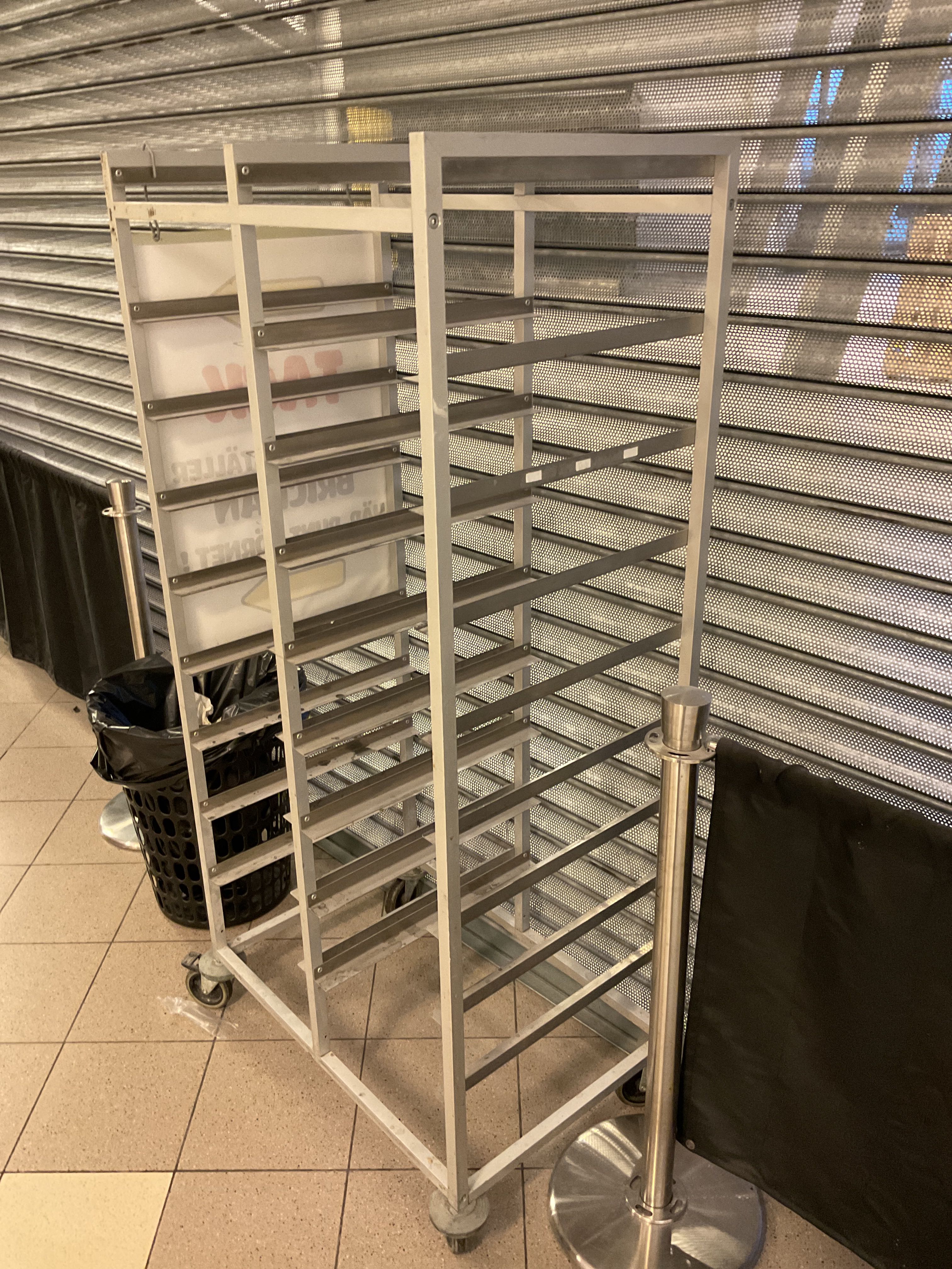 Brickvagn dubbel - Auktioner online - Nätauktioner & Konkursauktioner ...