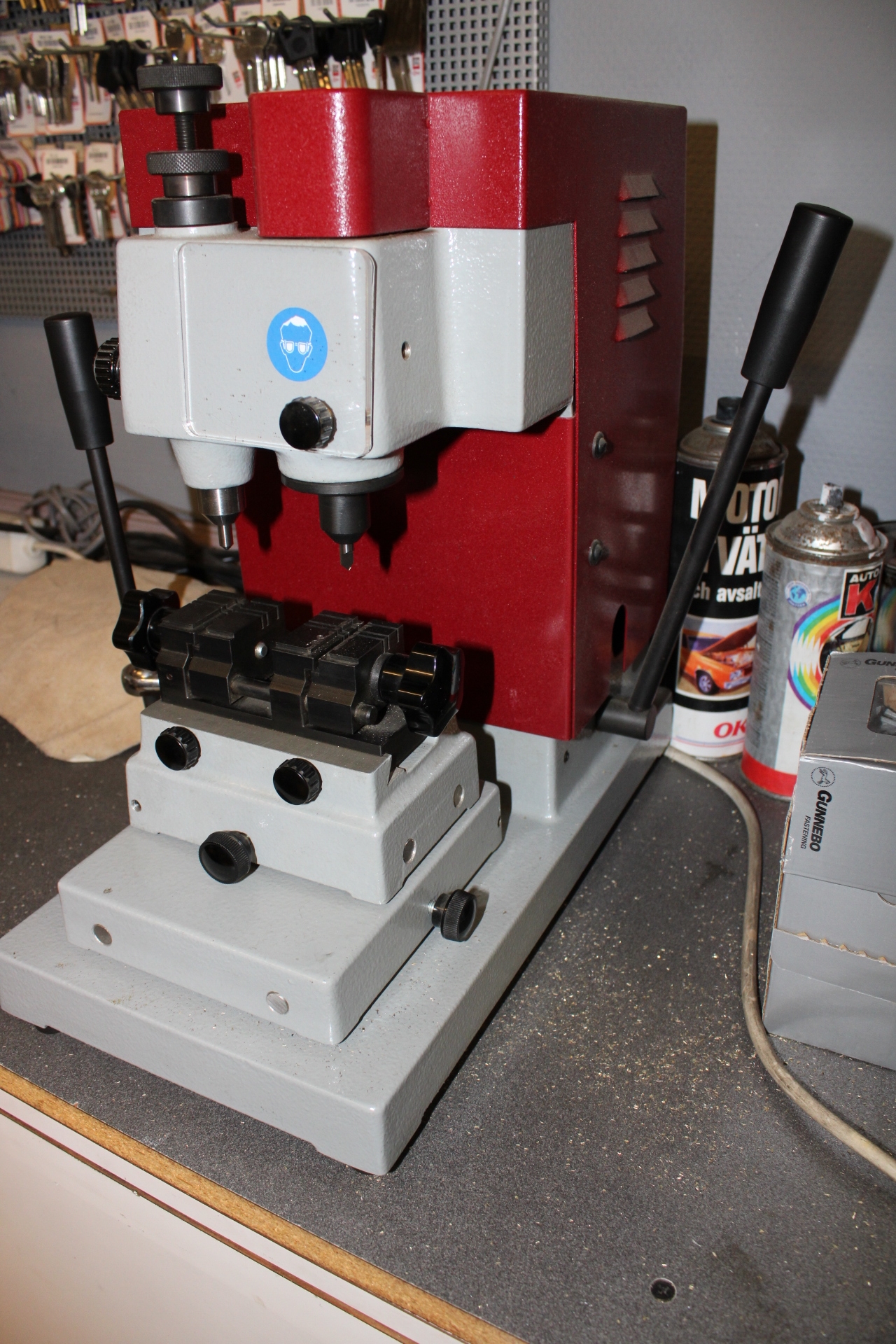 Car key machine - PS Auction - We value the future - Largest in net ...