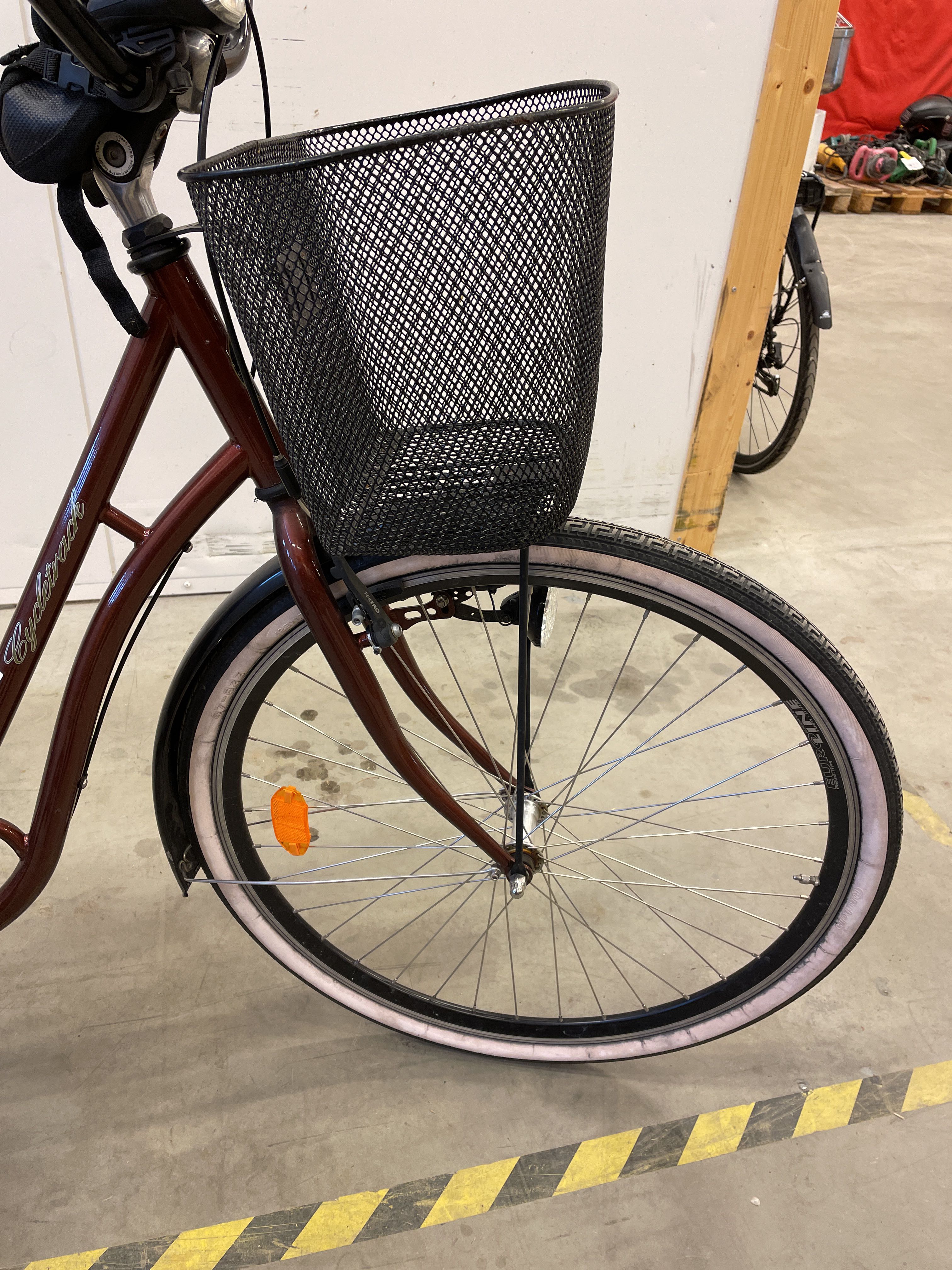 Cykel Cycletrack Exclusive 3 växlar - Auktioner online - Nätauktioner ...