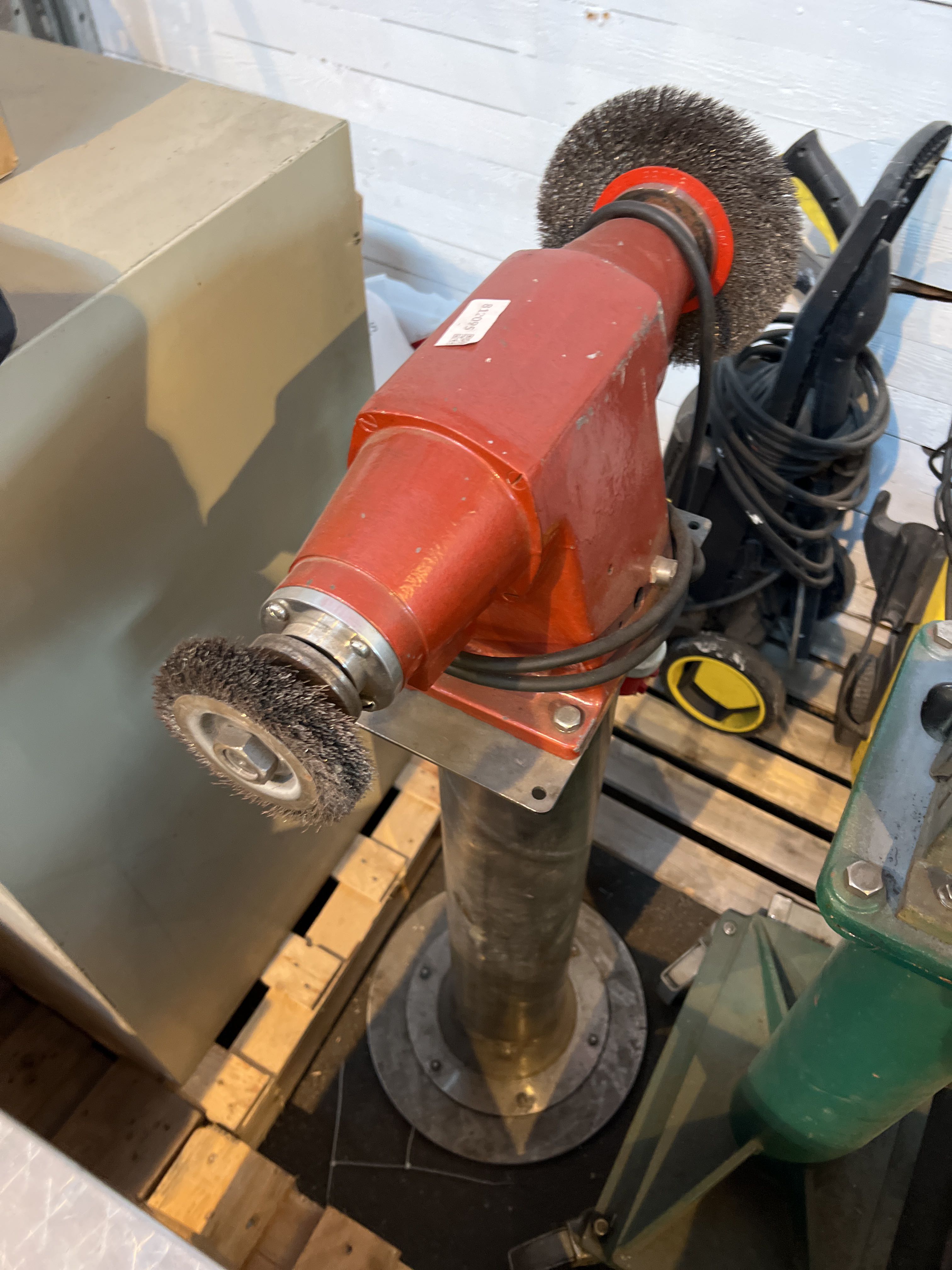 Pillar grinders 2 pcs - PS Auction - We value the future - Largest in ...