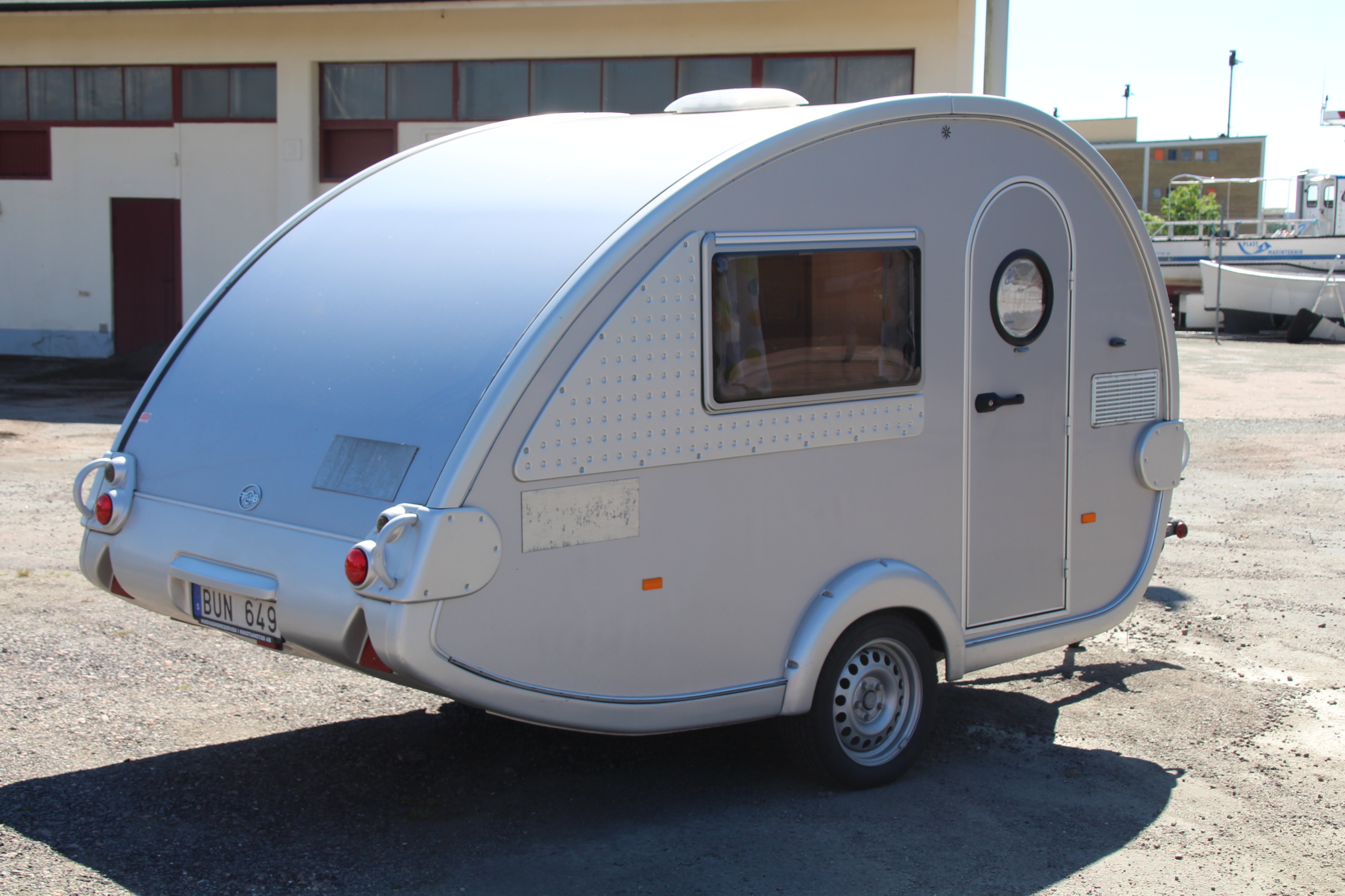 Caravan Knaus Tabbert 320 (BUN649) - PS Auction - We value the future ...