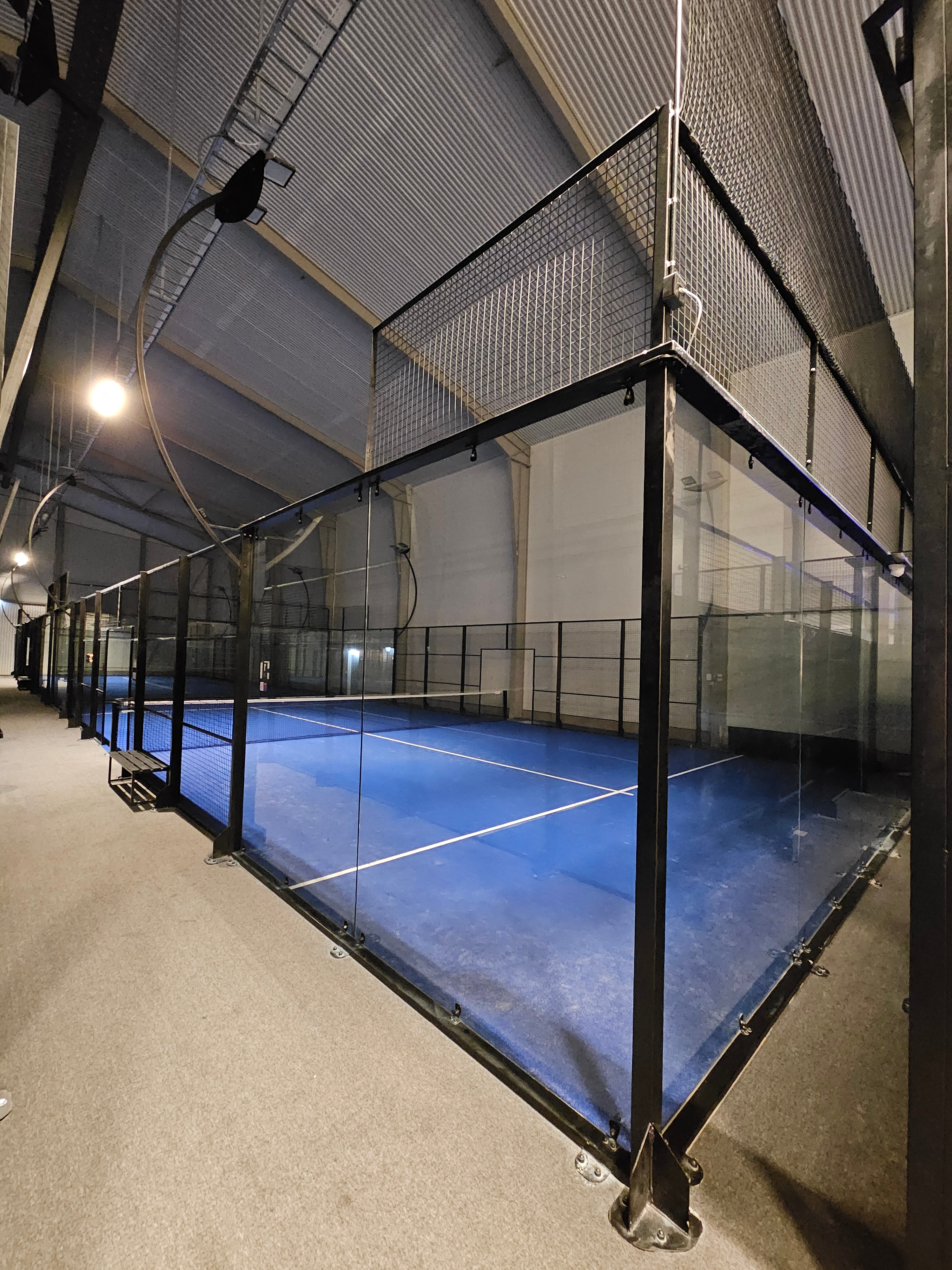 Padelbana dubbel - SK Padelbanor Panorama -2021 - Auktioner online ...