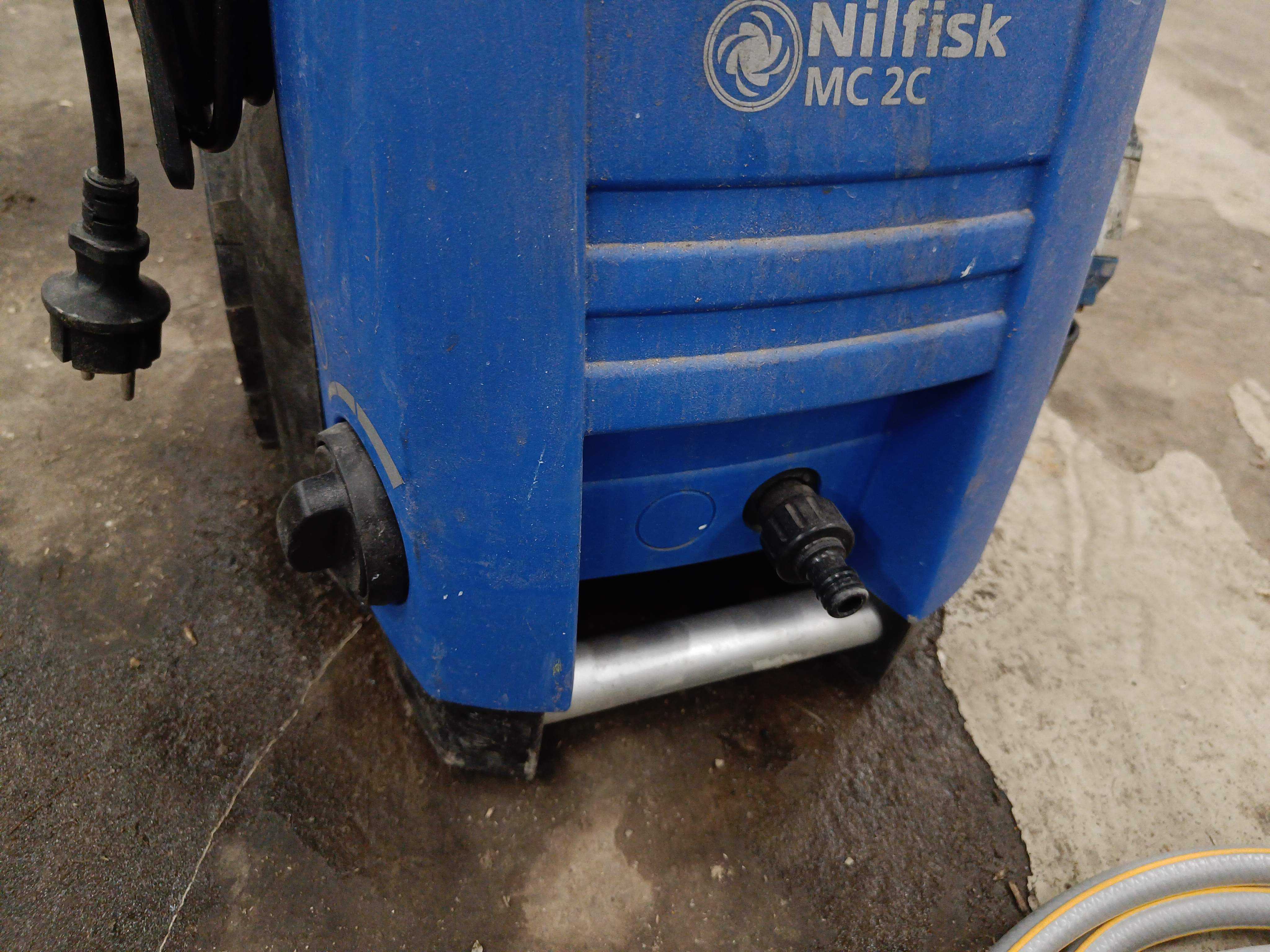 Högtryckstvätt Nilfisk MC 2C - Auktioner online - Nätauktioner ...