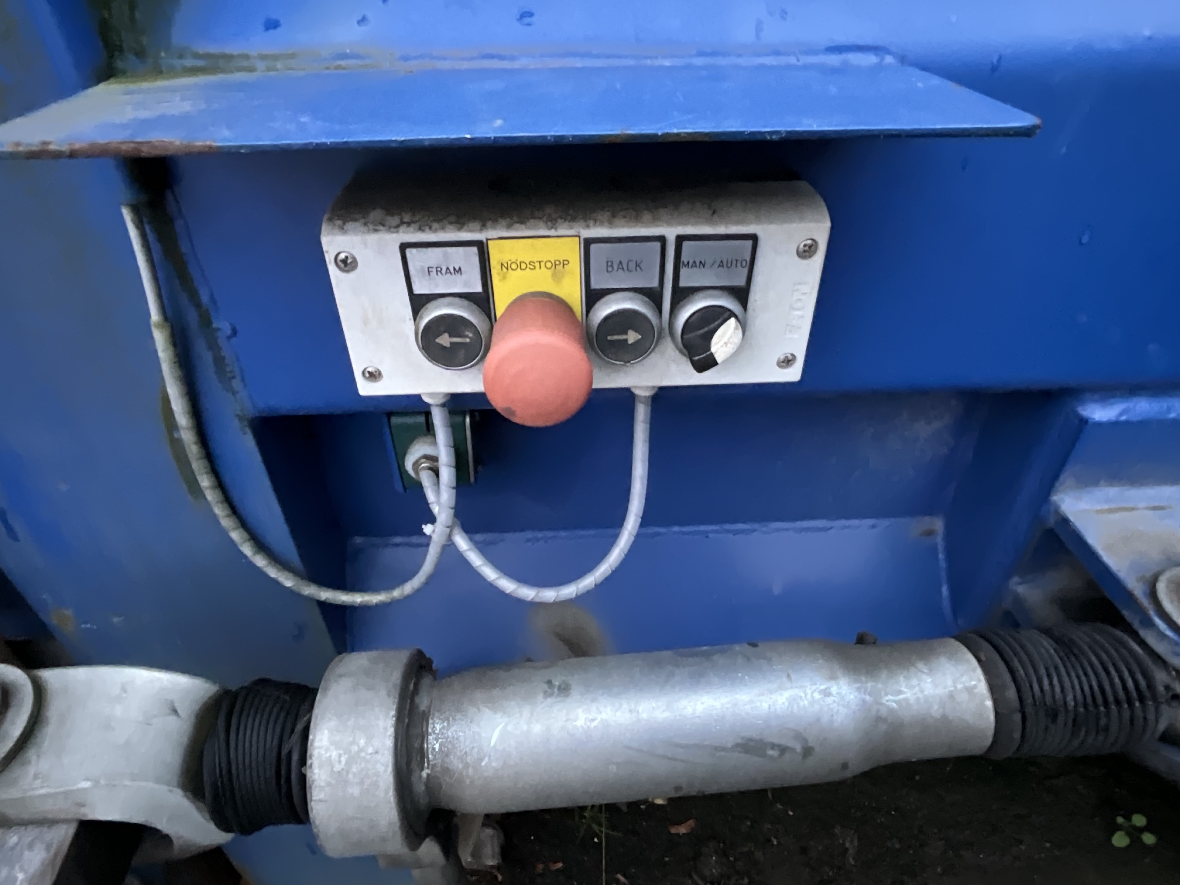 Compactor ATS ORWAK with container - PS Auction - We value the future ...