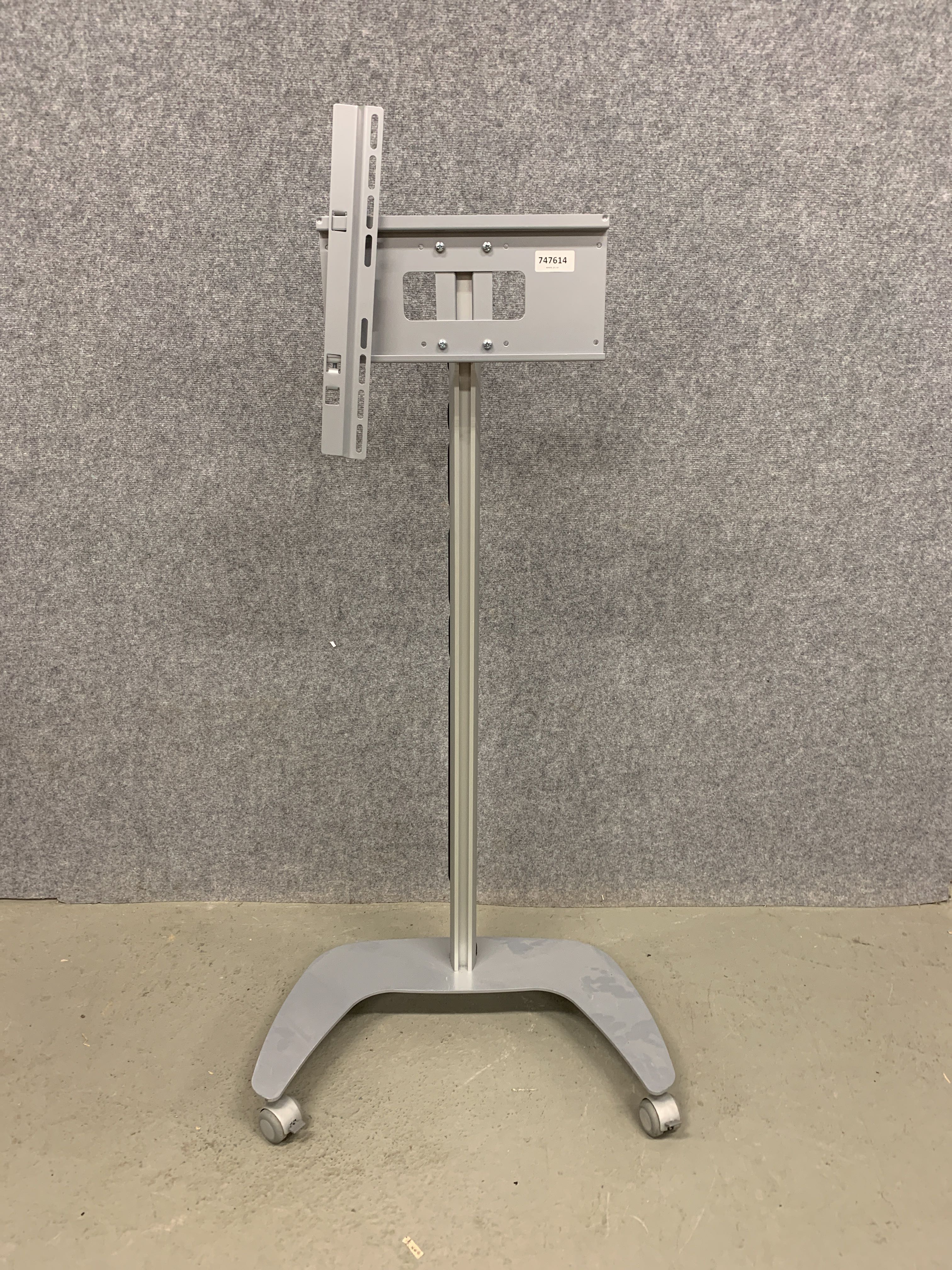 Tv stativ från SMS - Auktioner online - Nätauktioner & Konkursauktioner ...