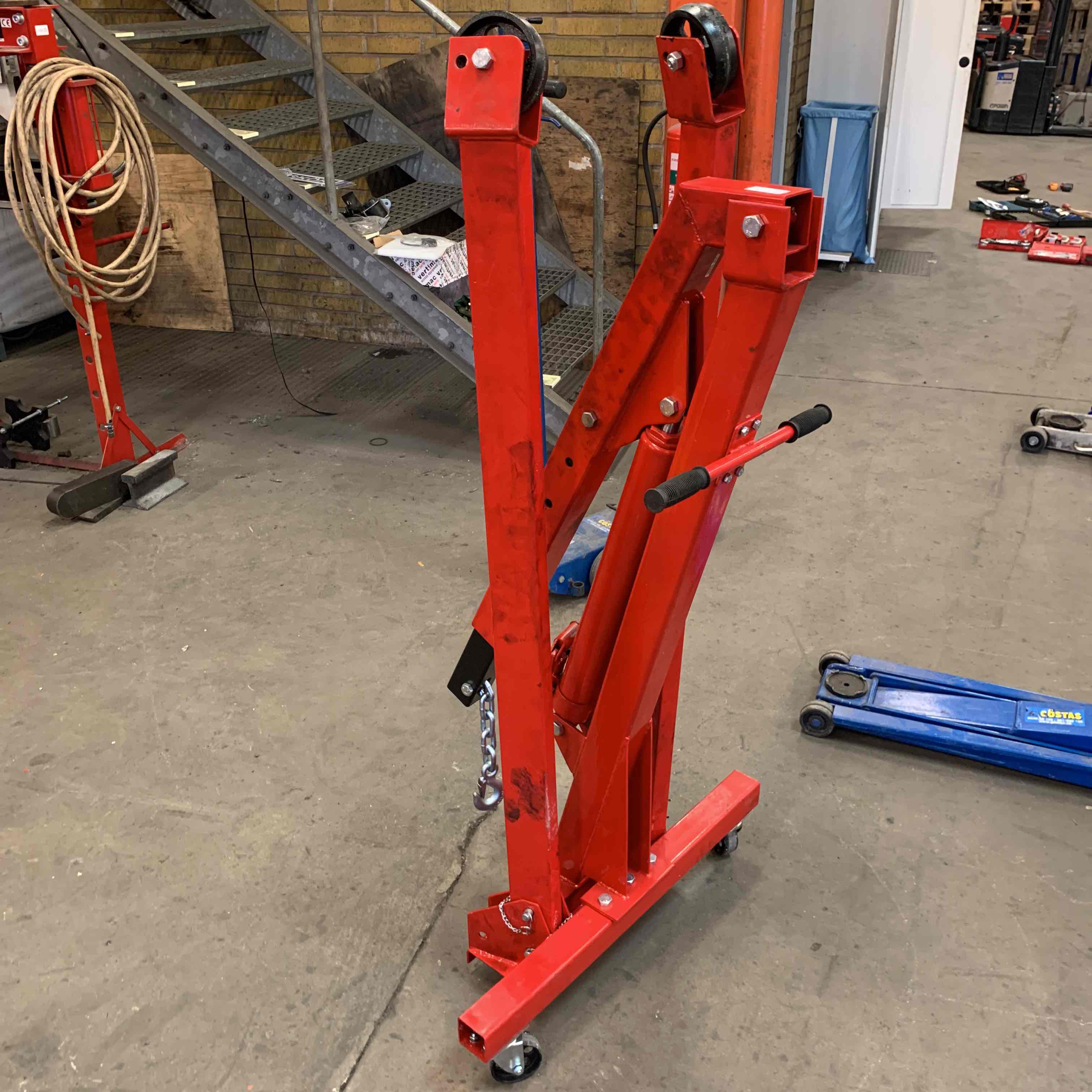 Motorlyft 1 ton - Auktioner online - Nätauktioner & Konkursauktioner ...