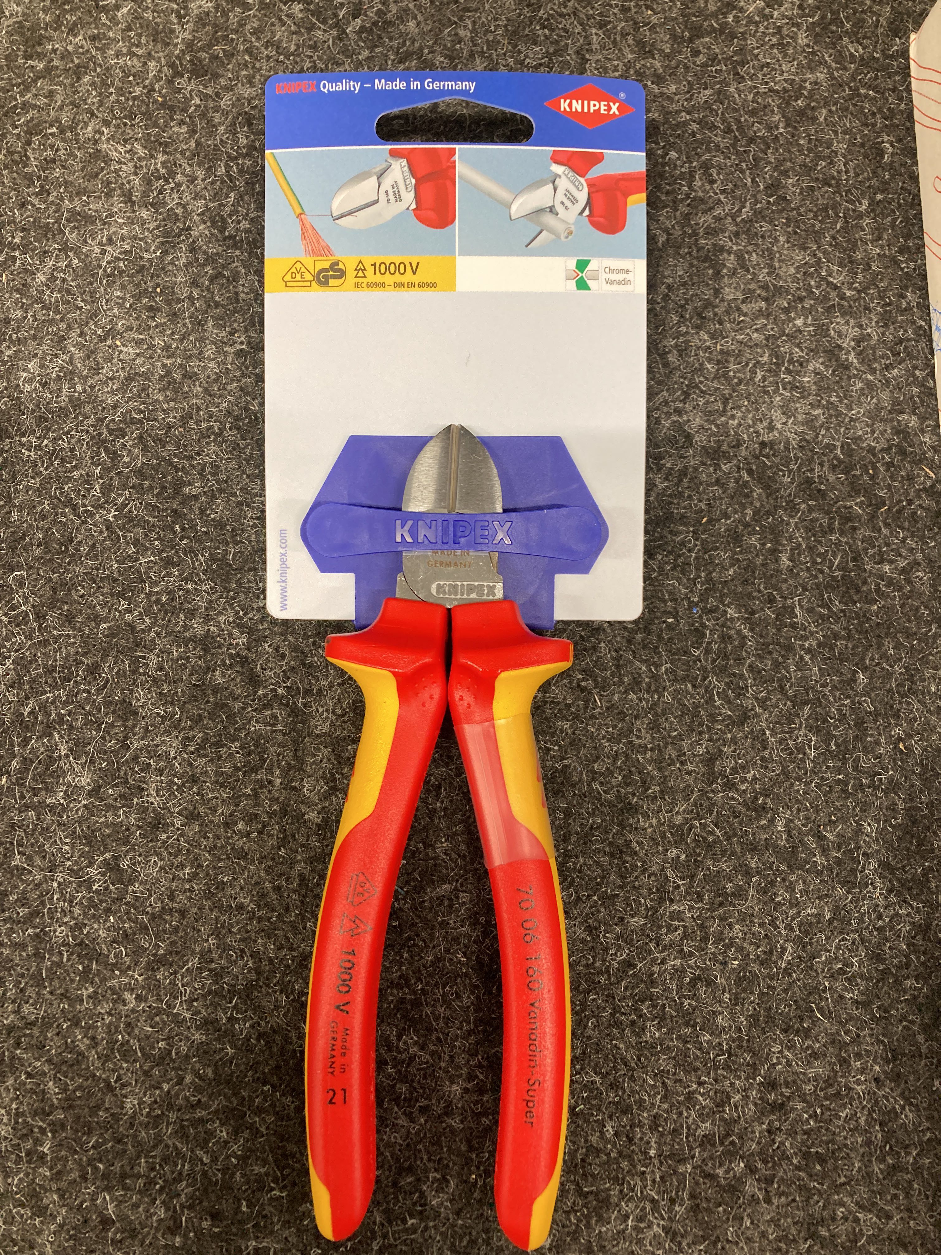 6 st sidavbitare Knipex 1000V 160 mm - Auktioner online - Nätauktioner ...