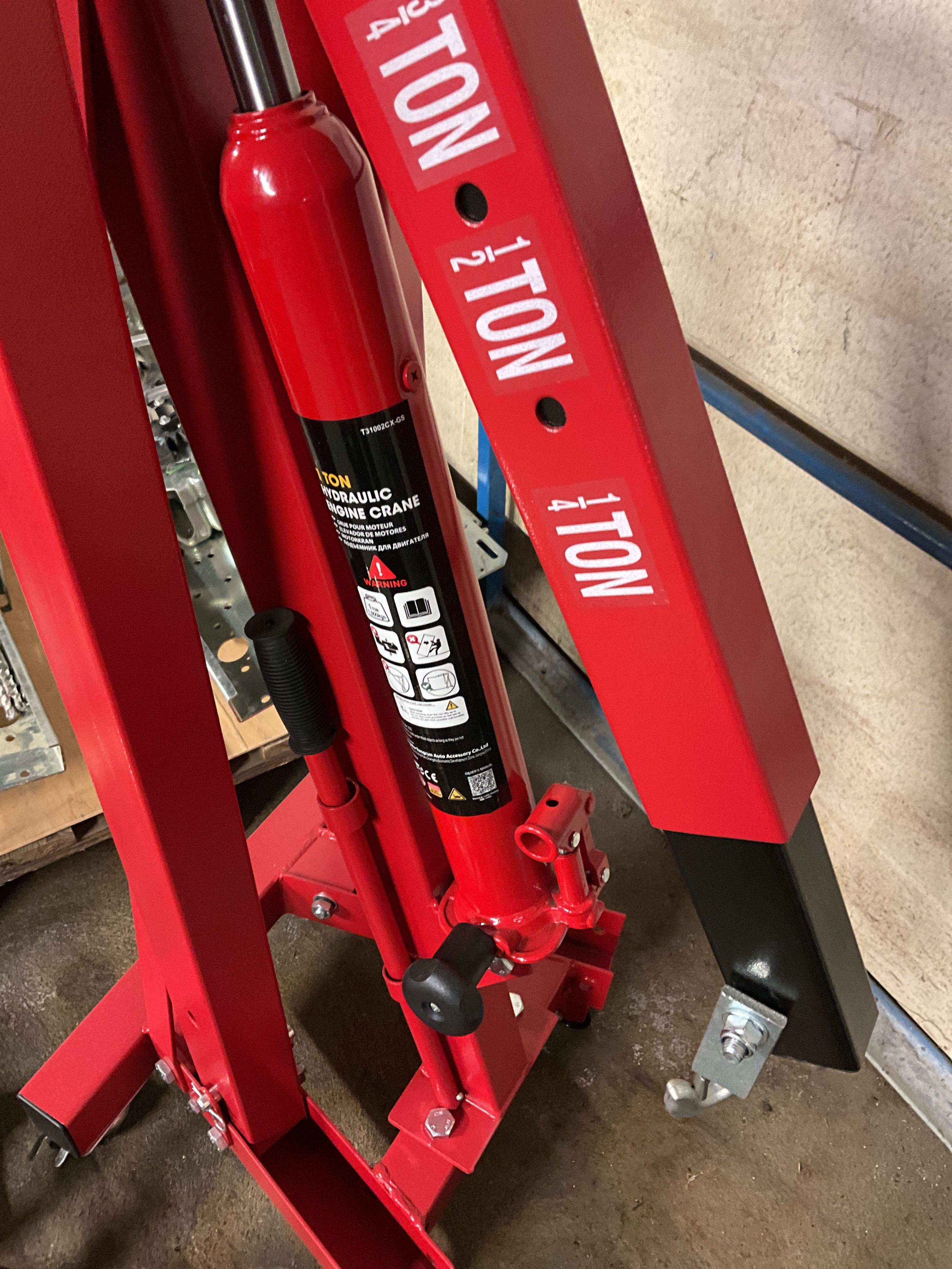 Motor lift 1000 kg - PS Auction - We value the future - Largest in net ...