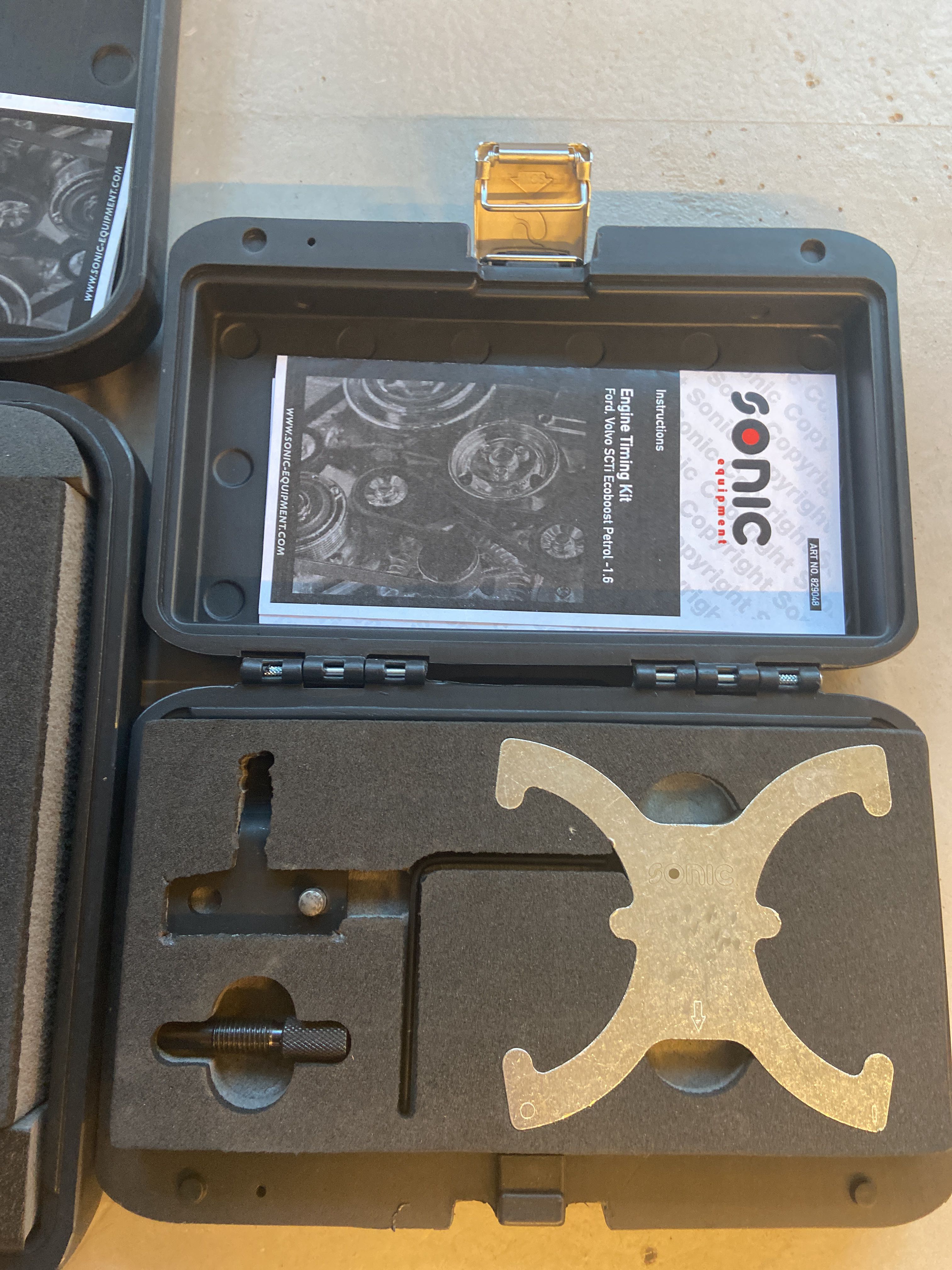 Adjustment tool kit for PSA engines - PS Auction - We value the future ...