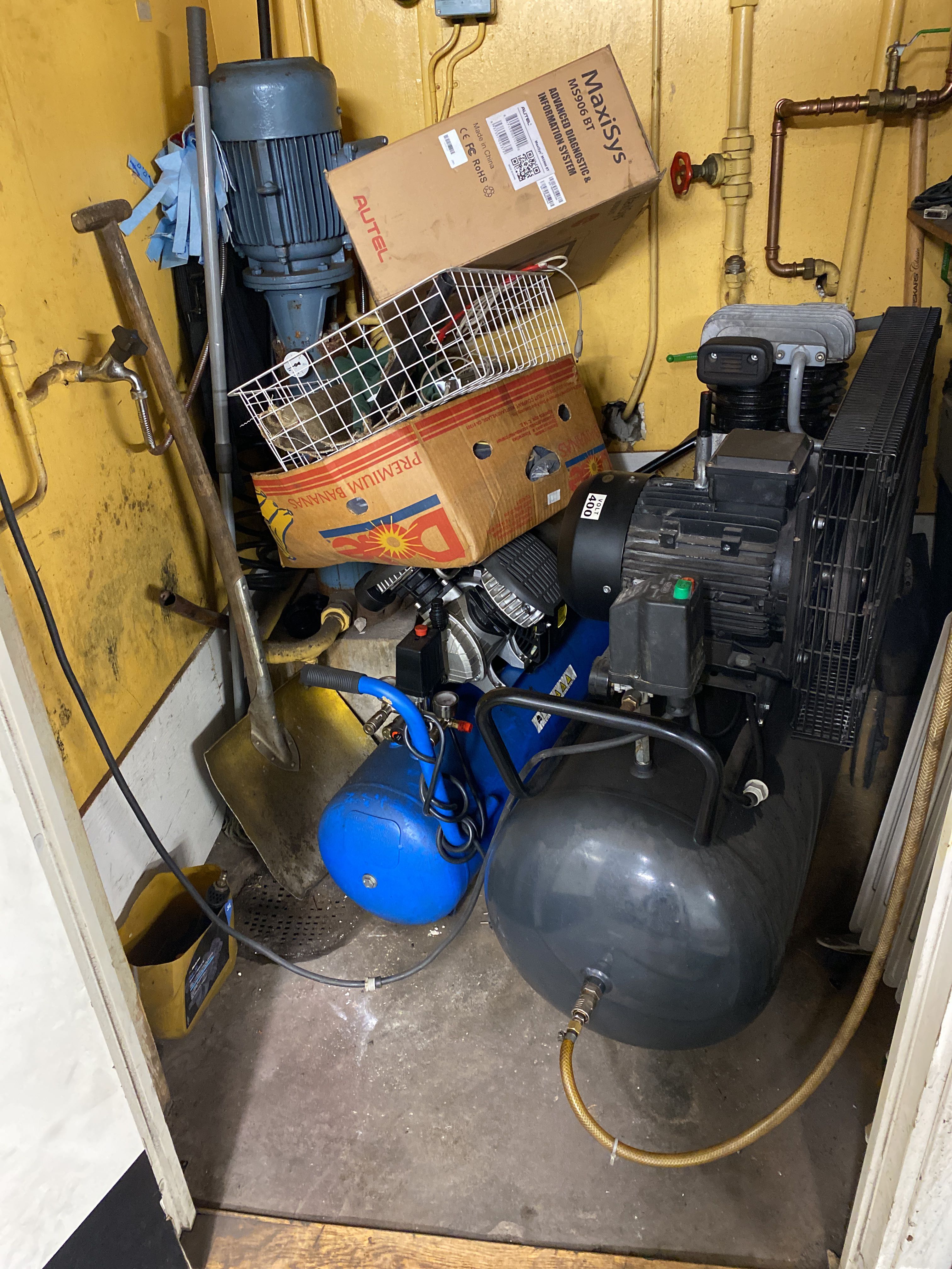 2 compressors, hose reels, power cord reel - PS Auction - We value the ...