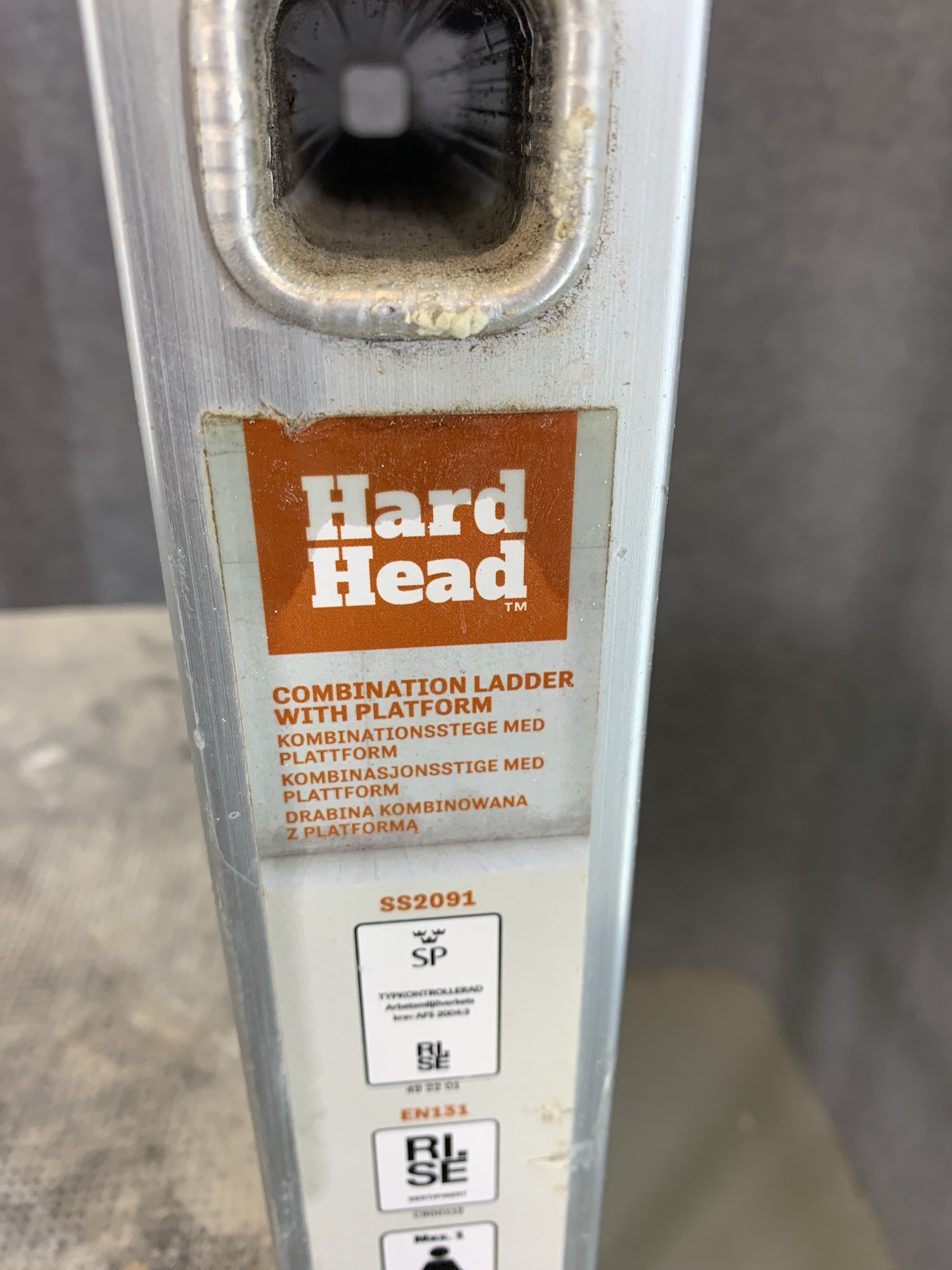 Position Hard Head - PS Auction - We value the future - Largest in net ...