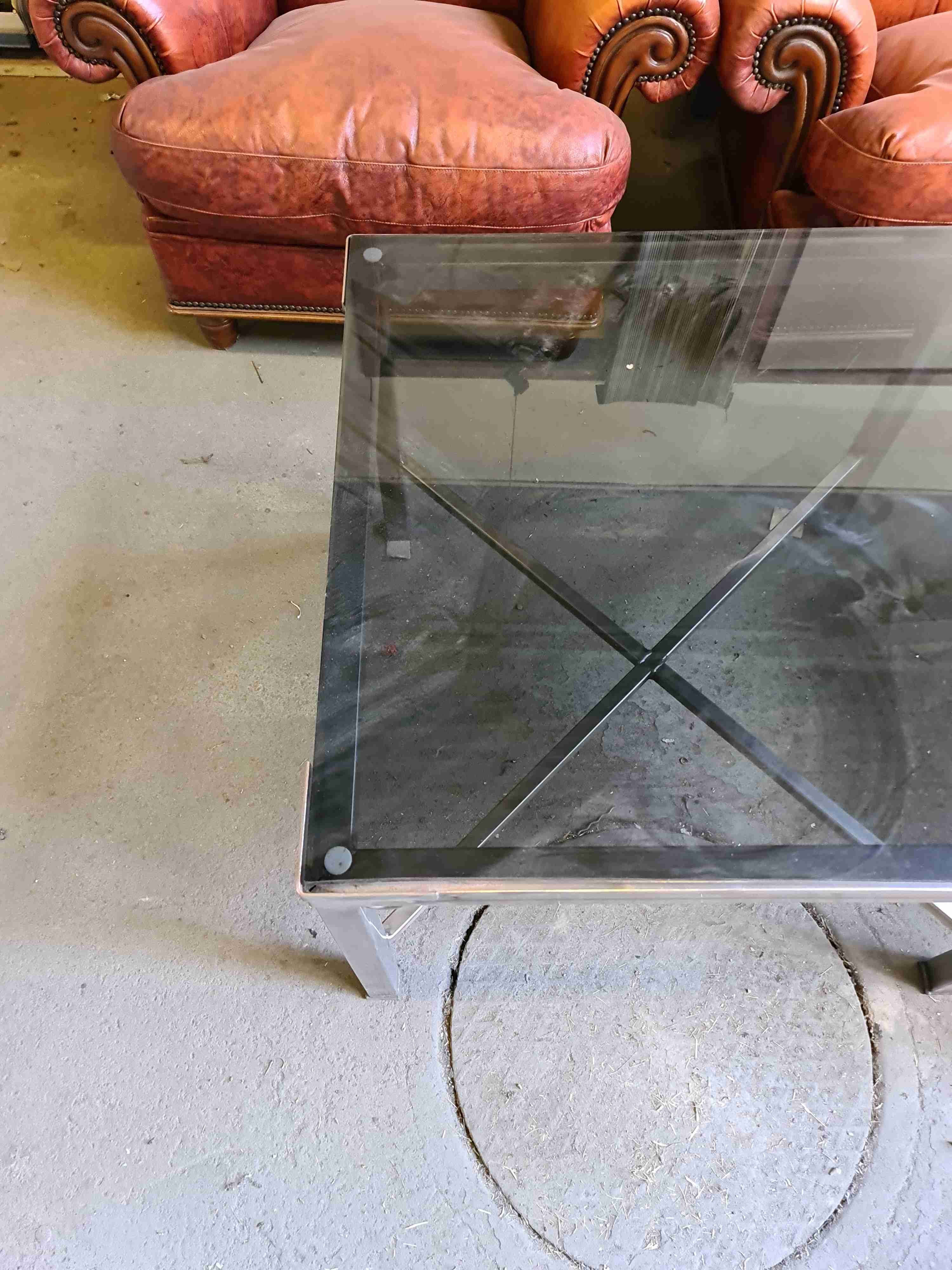 Sweat glass table - PS Auction - We value the future - Largest in net ...