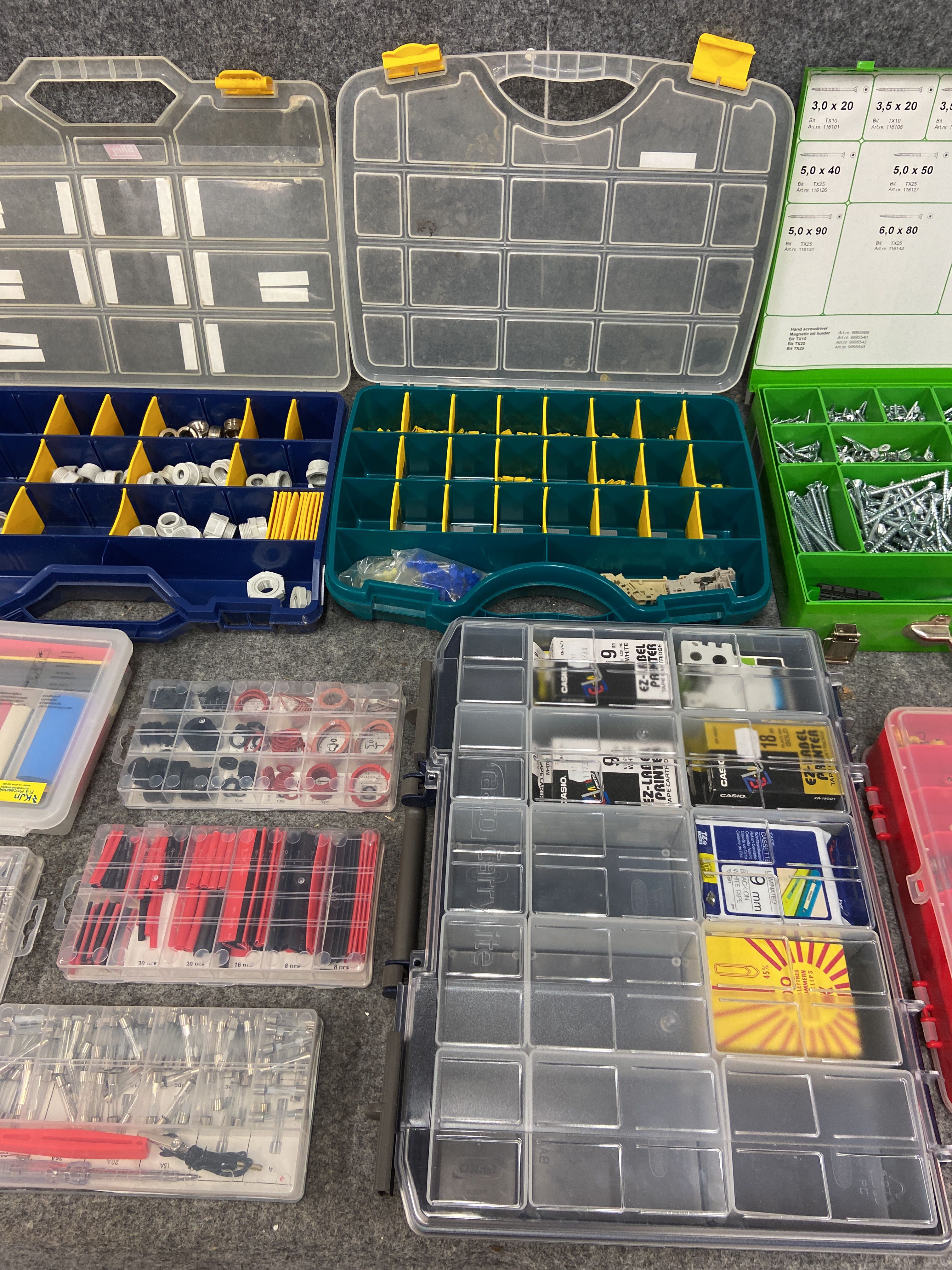 Assortment boxes with various contents and work gloves - PS Auction ...
